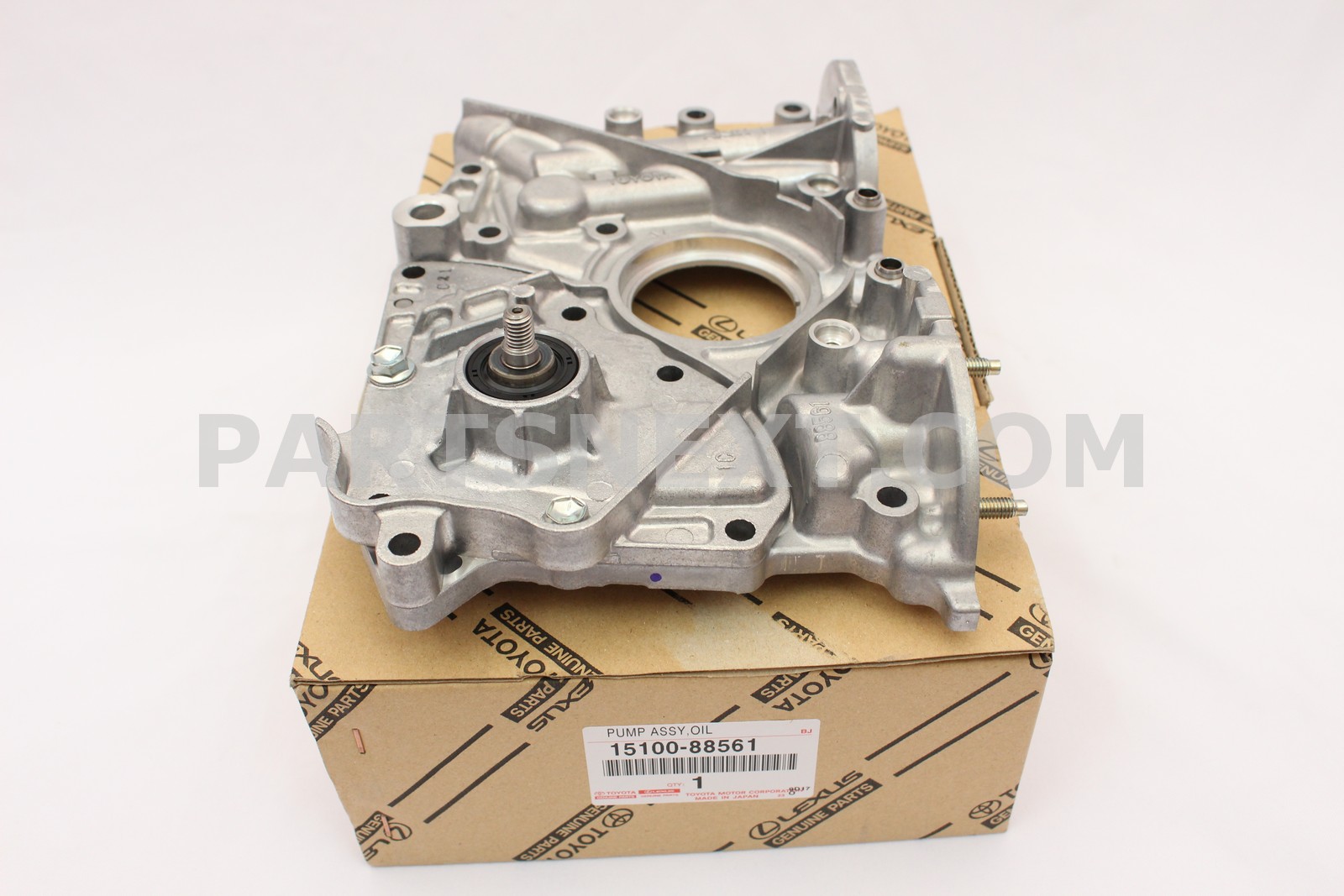 Toyota :: 15100-88561 PUMP ASSY, OIL