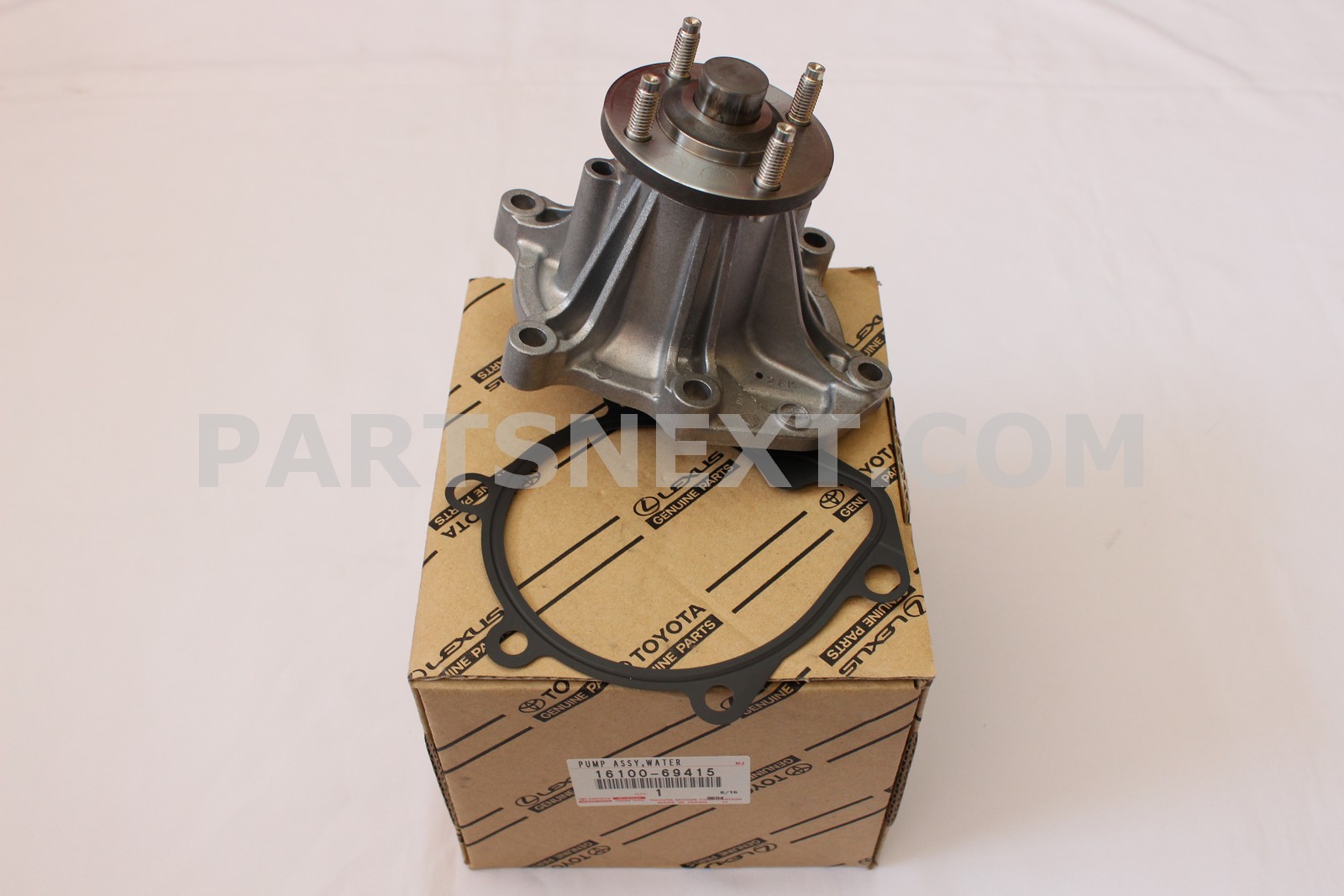 Toyota :: 16100-69415 PUMP ASSY, ENGINE WATER