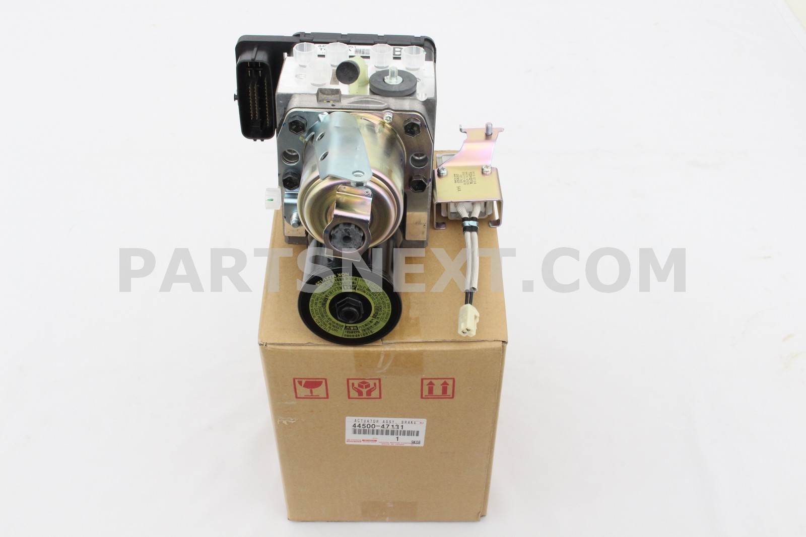 Toyota :: 44500-47131 ACTUATOR ASSY BRAKE