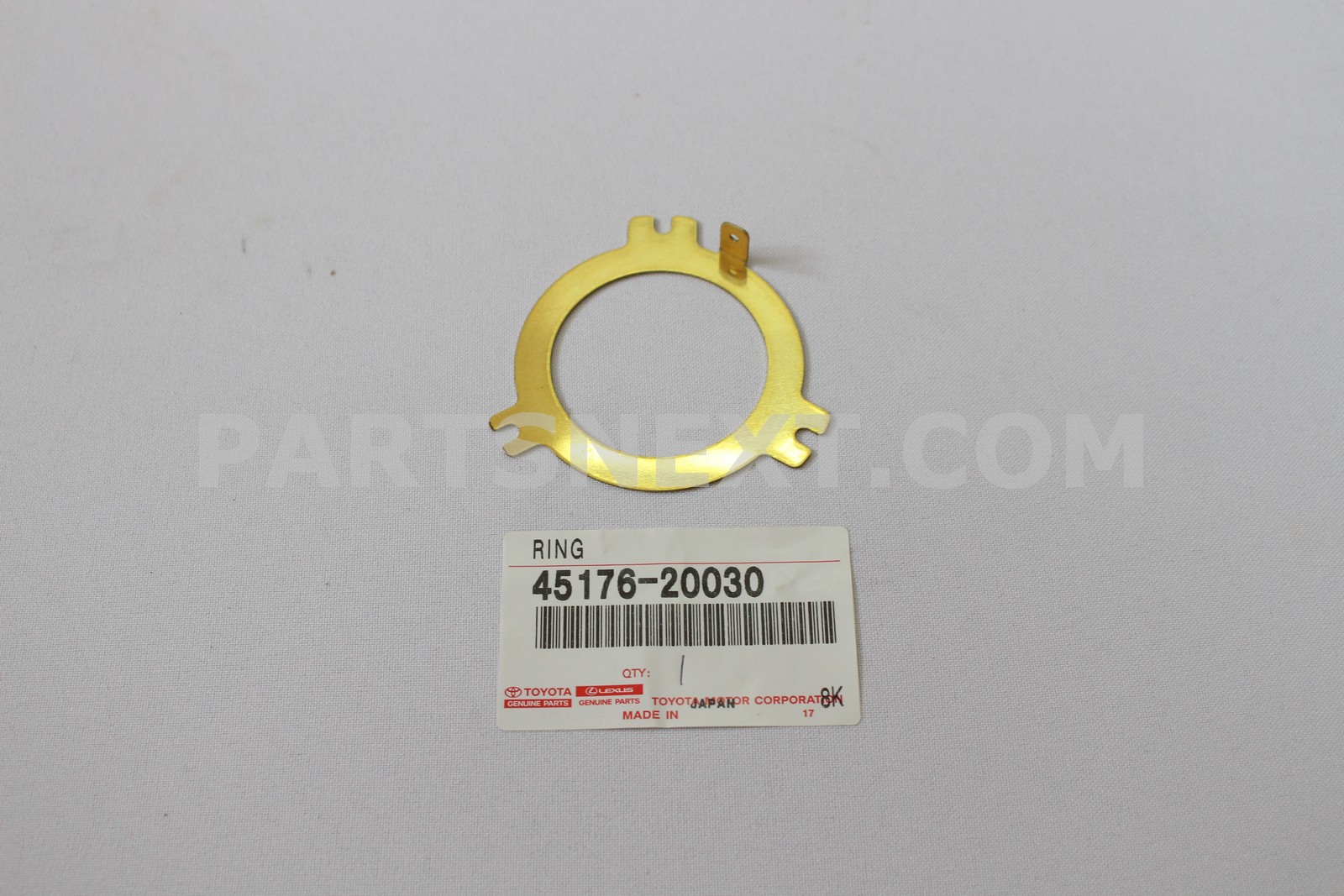 Toyota :: 45176-20030 RING, HORN CONTACT
