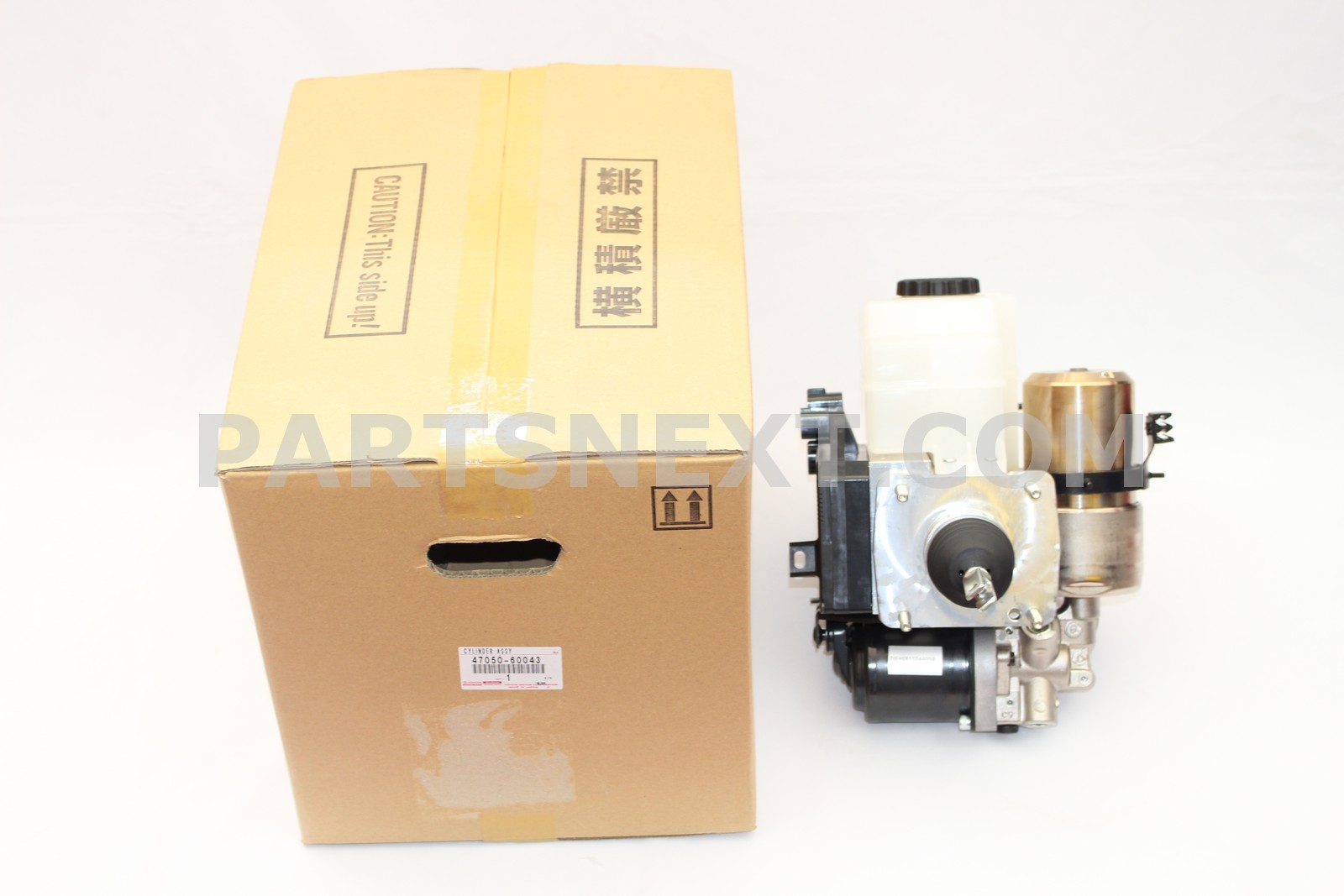 Toyota :: 47050-60043 BRAKE BOOSTER ASSY, W/MASTER CYLINDER