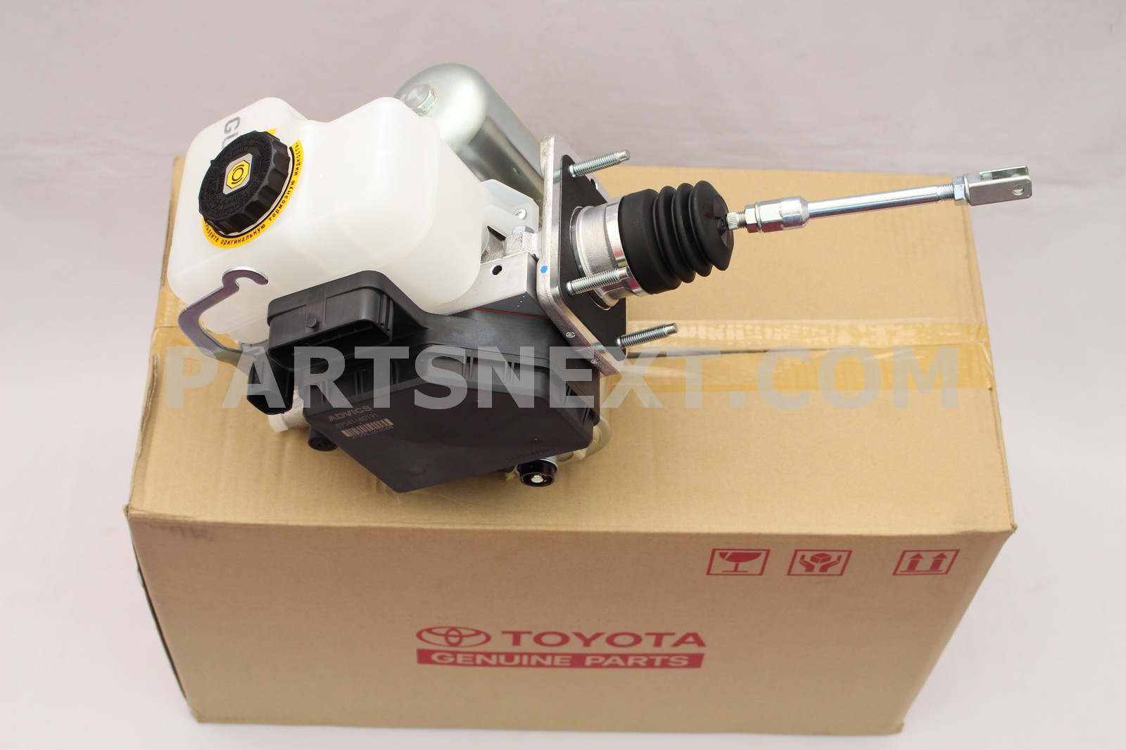 Toyota :: 47050-60201 BRAKE BOOSTER ASSY, W/MASTER CYLINDER