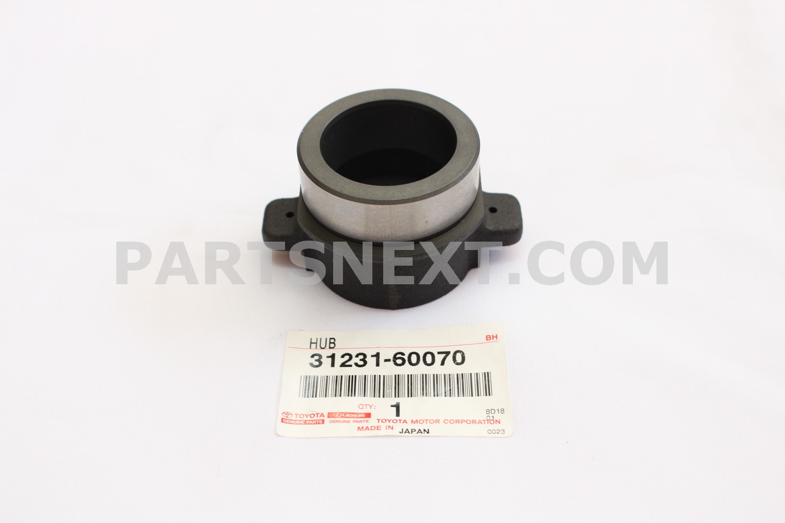 Toyota :: 31231-60070 HUB, CLUTCH RELEASE BEARING
