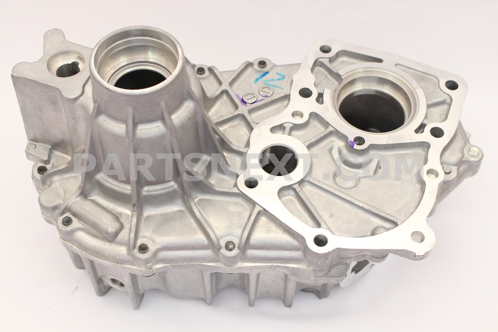 Toyota :: 36103-60120 CASE SUB-ASSY, TRANSFER