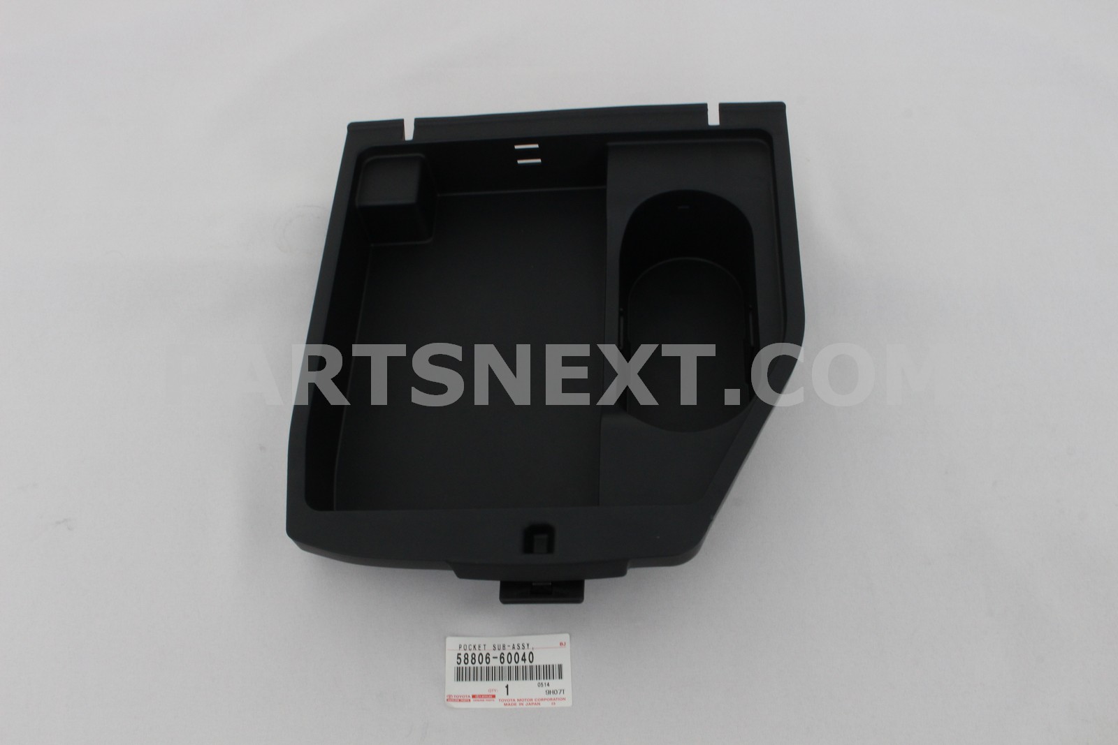 Toyota :: 58806-60040 POCKET, CONSOLE BOX