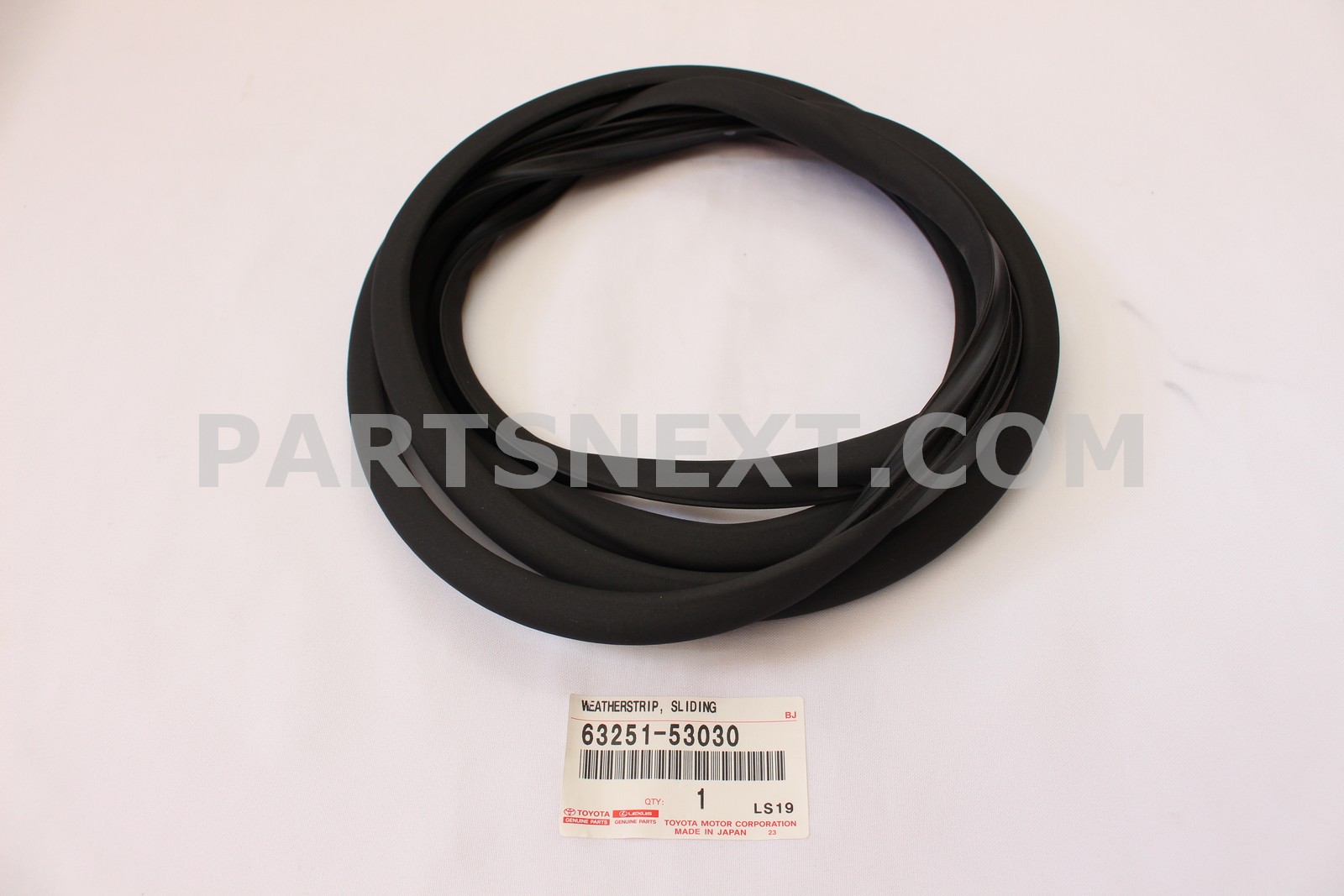 Toyota :: 63251-53030 WEATHERSTRIP, SLIDING ROOF