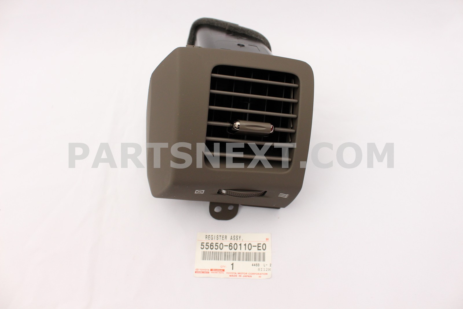 Toyota :: 55650-60110-E0 REGISTER ASSY, INSTRUMENT PANEL, NO.1