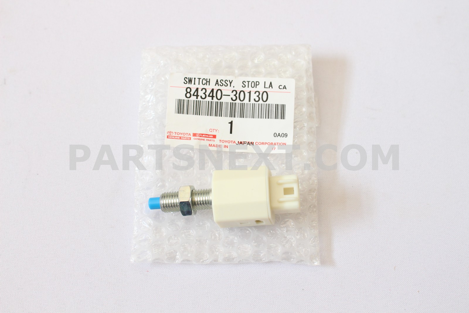 Toyota :: 84340-30130 SWITCH ASSY, STOP LAMP