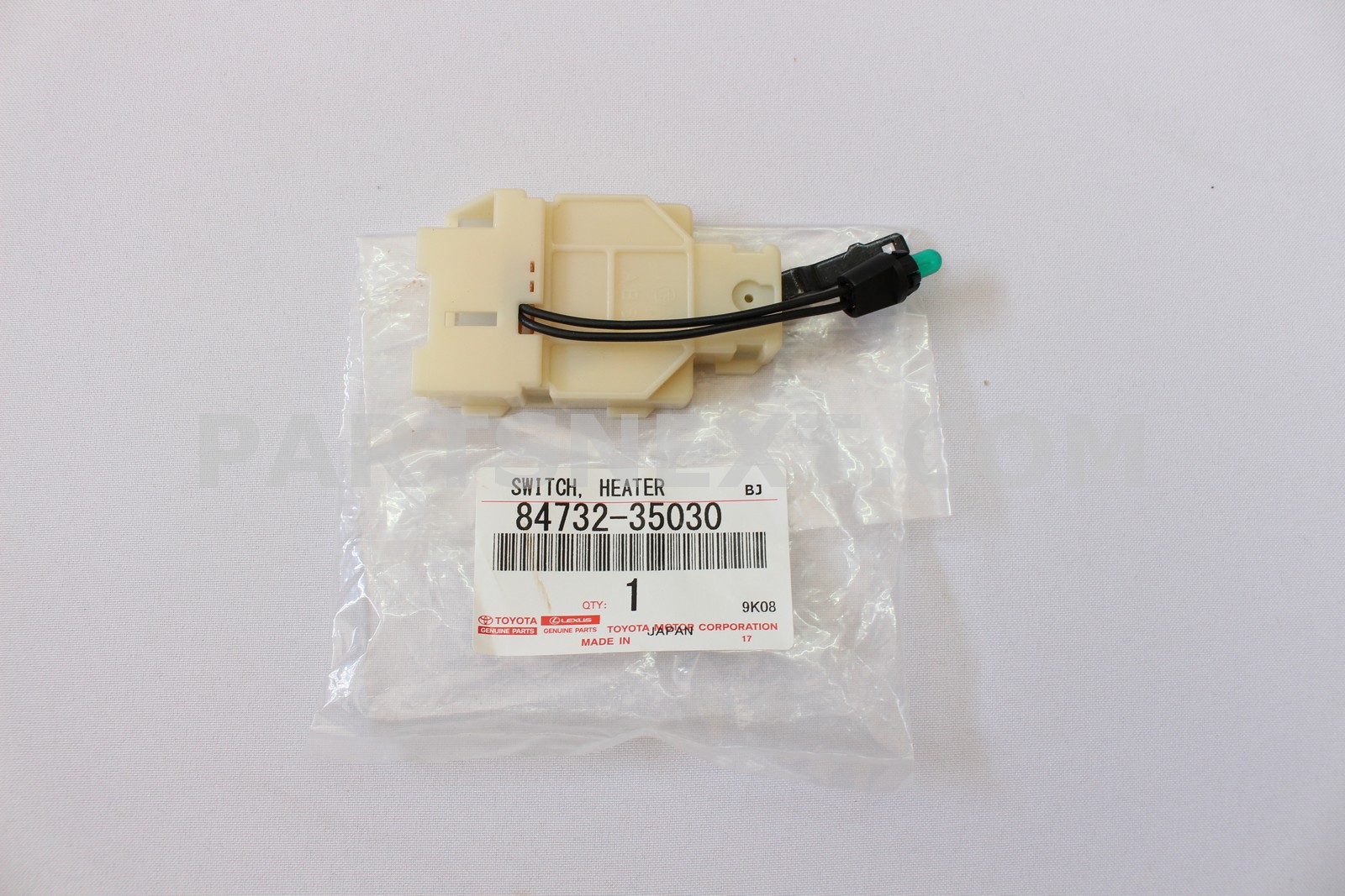 Toyota :: 84732-35030 SWITCH ASSY, HEATER BLOWER