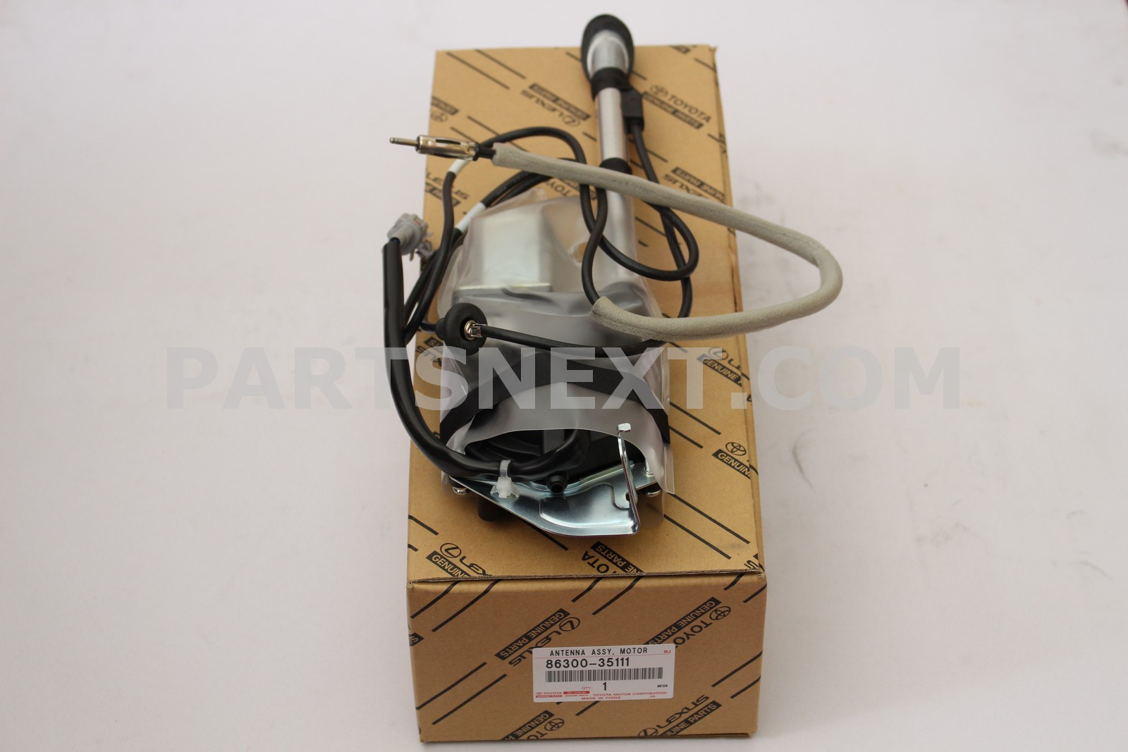 Toyota :: 86300-35111 ANTENNA ASSY, W/HOLDER