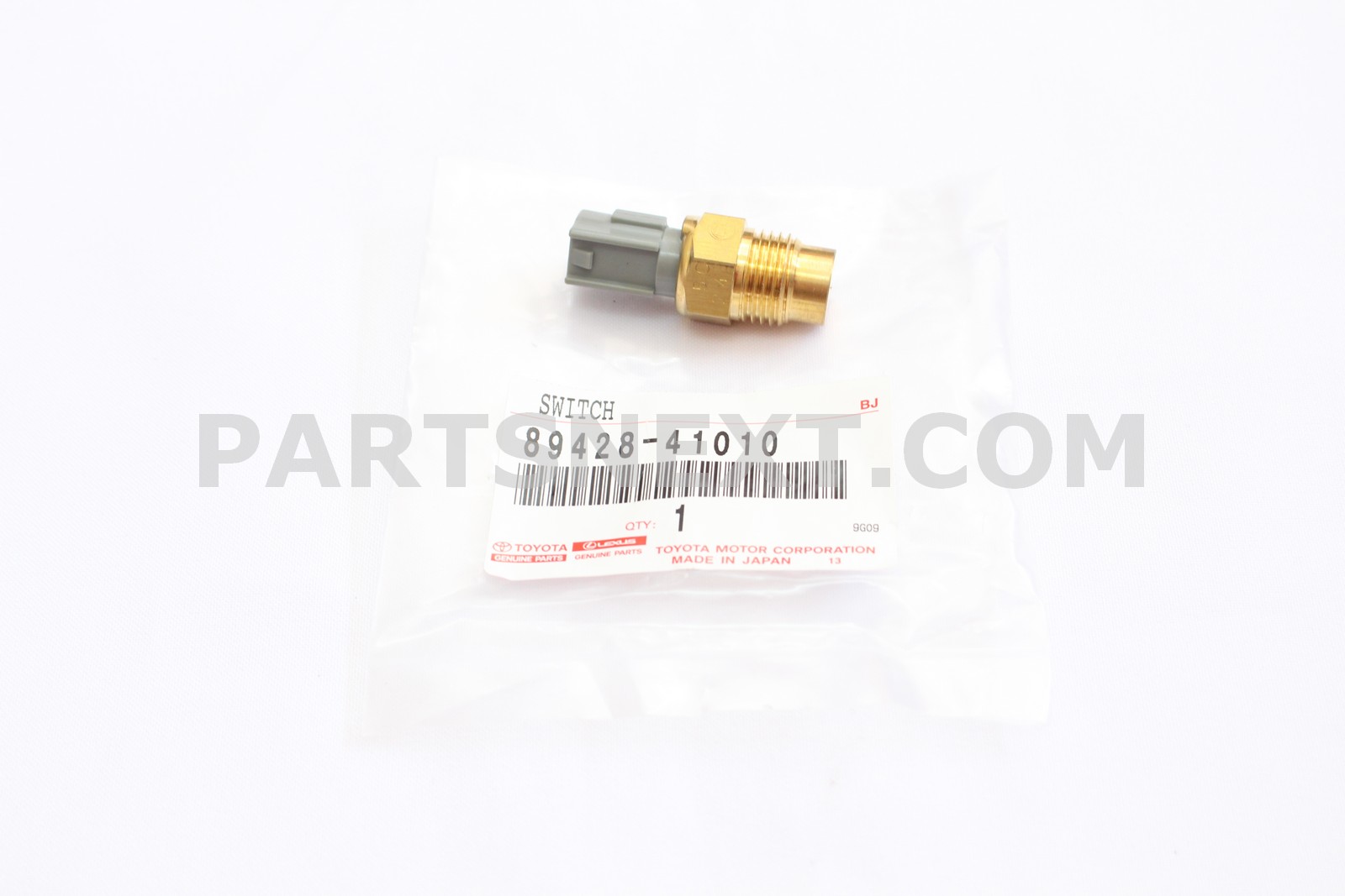 Toyota :: 89428-41010 SENSOR, OIL TEMPERATURE