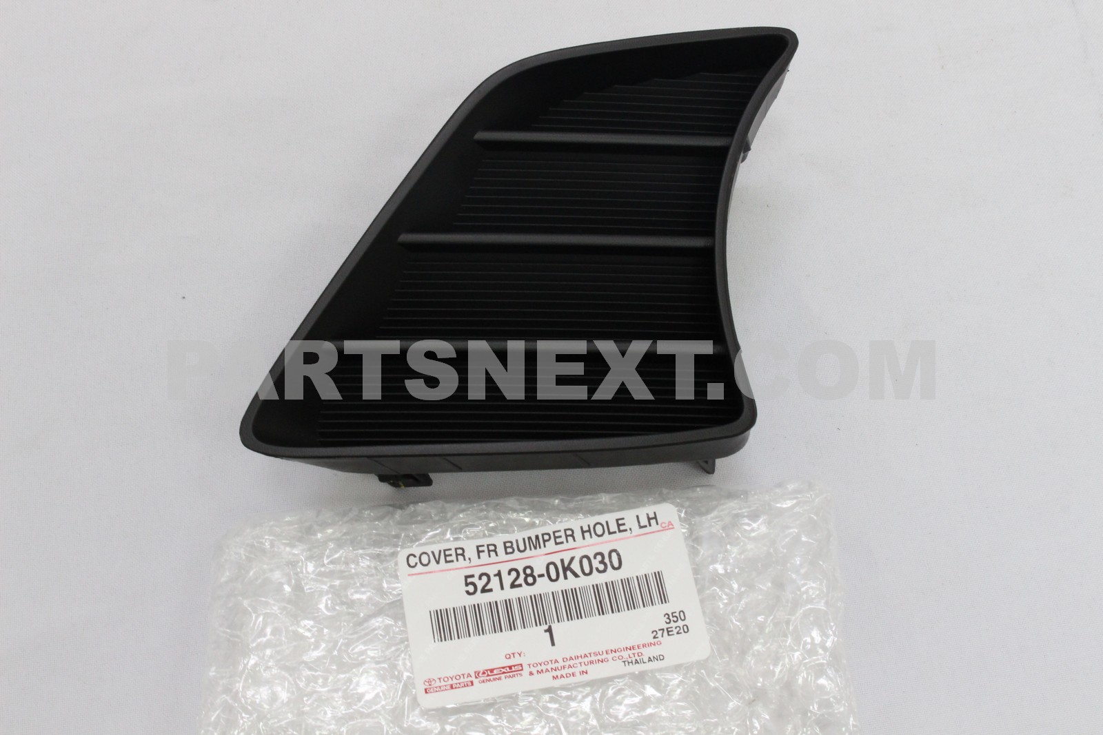 Toyota :: 52128-0K030 COVER, FRONT BUMPER HOLE, LH