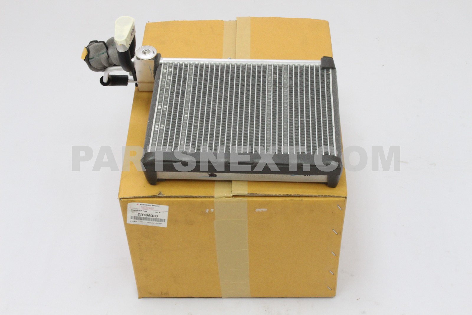 Mitsubishi :: 7810A036 EVAPORATOR, A/C