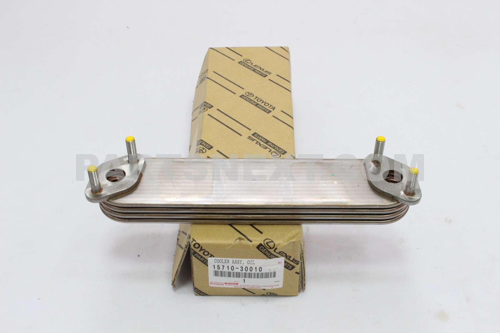 Toyota :: 15710-30010 COOLER ASSY, OIL