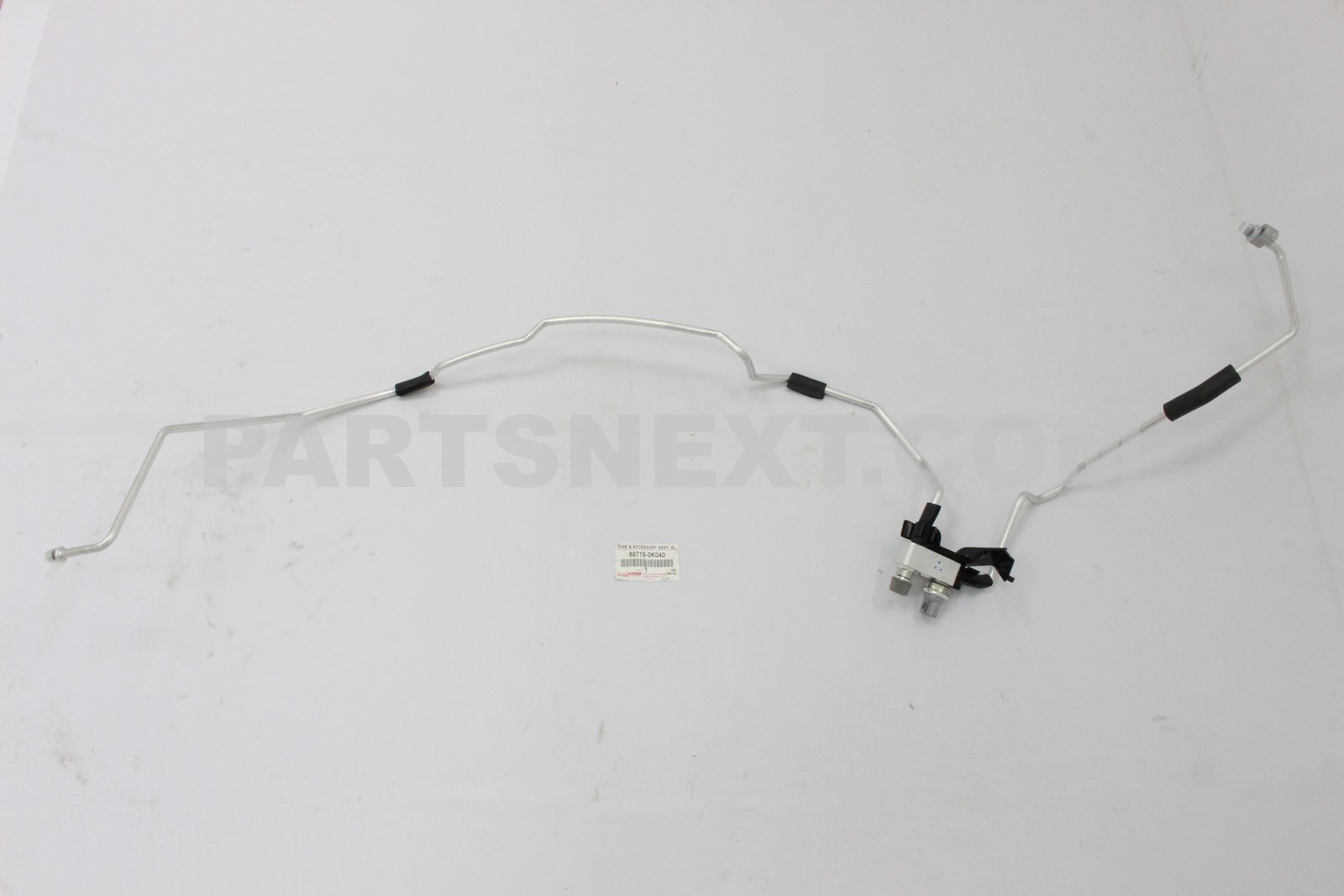 Toyota :: 88710-0K040 TUBE ASSY, AIRCONDITIONER