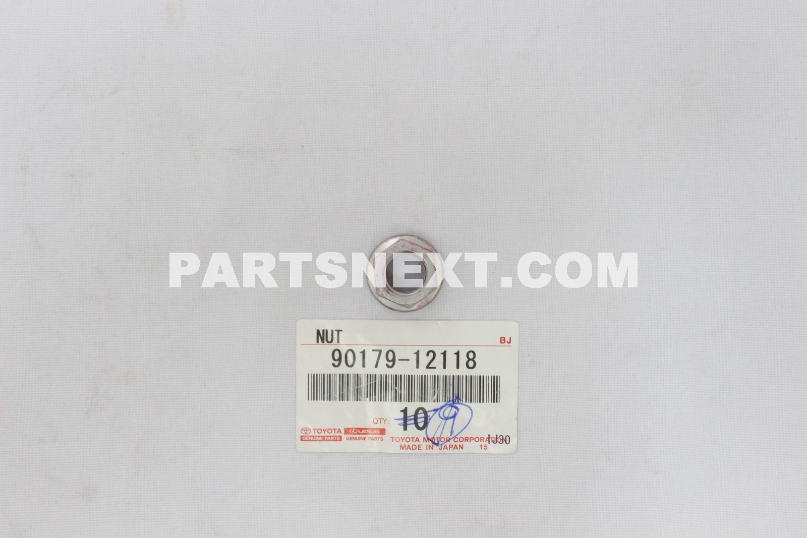 Toyota :: 90179-12118 NUT(FOR BACKING PLATE TO REAR AXLE HOUSING SETTING)