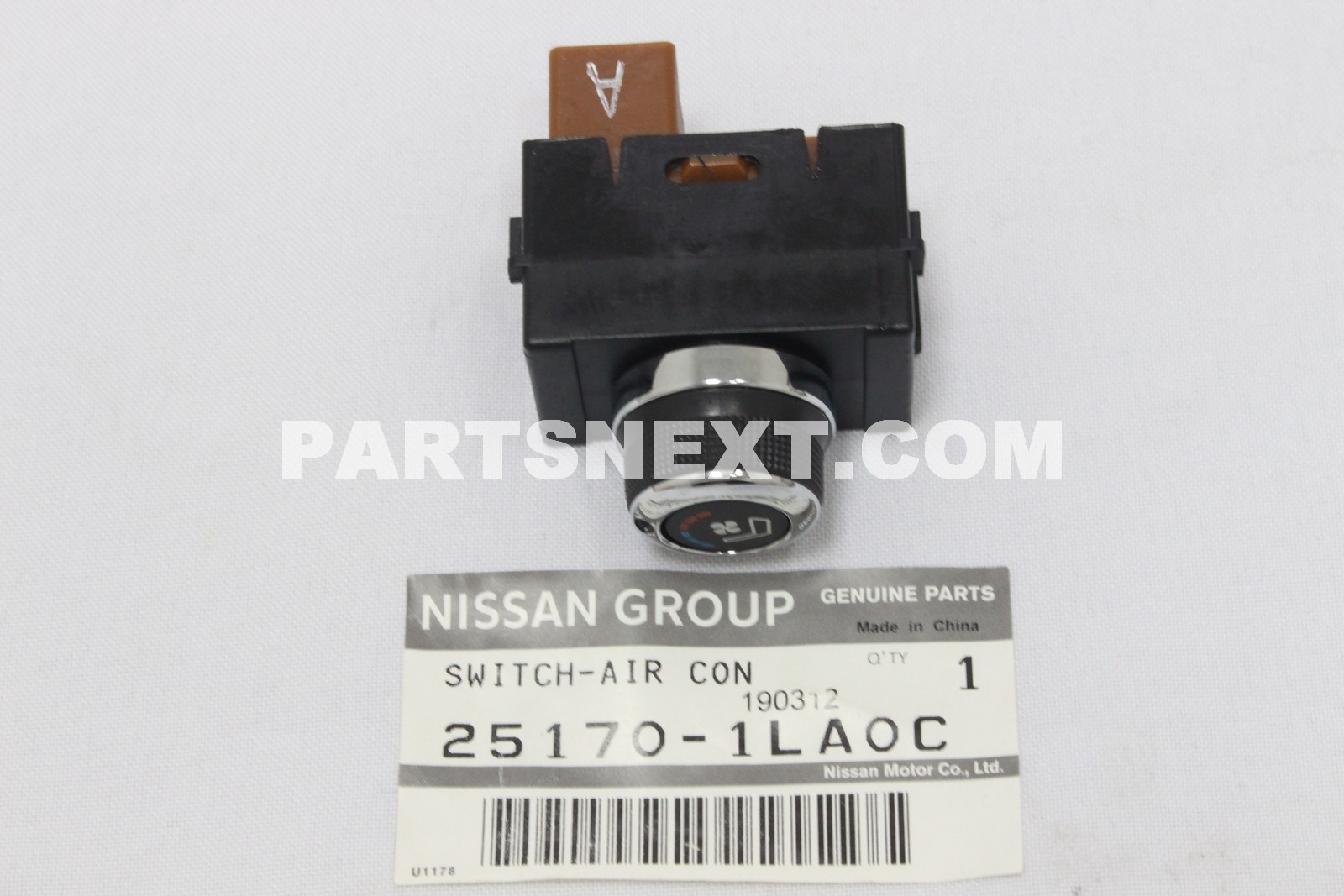 Nissan :: 25170-1LA0C SWITCH ASSY-AIR CONDITIONER
