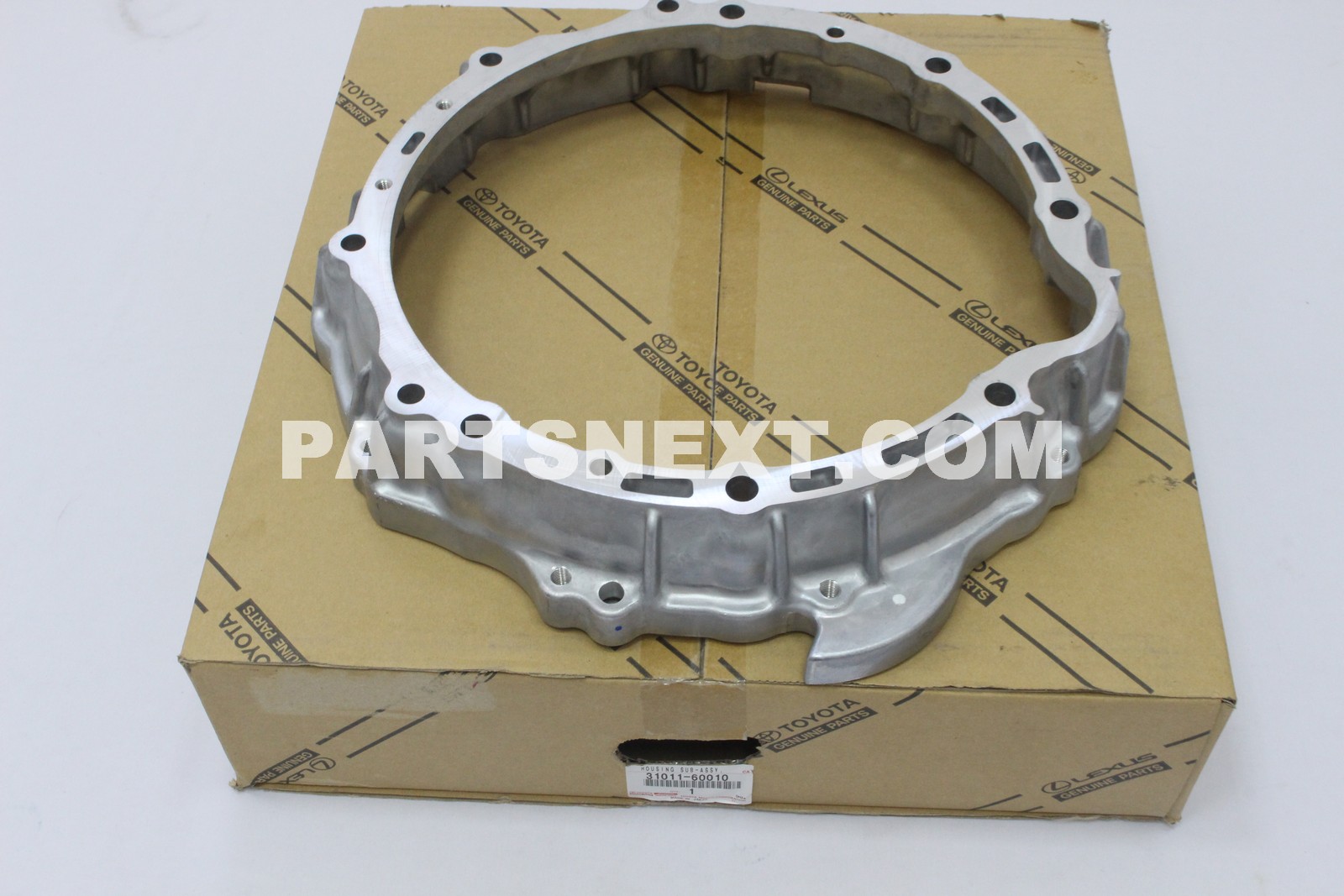 Toyota :: 31011-60010 HOUSING SUB-ASSY, CLUTCH, FRONT