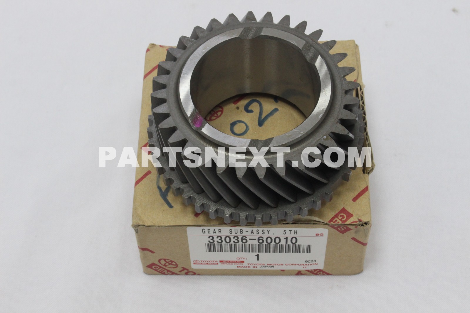 Toyota :: 33036-60010 GEAR, 5TH