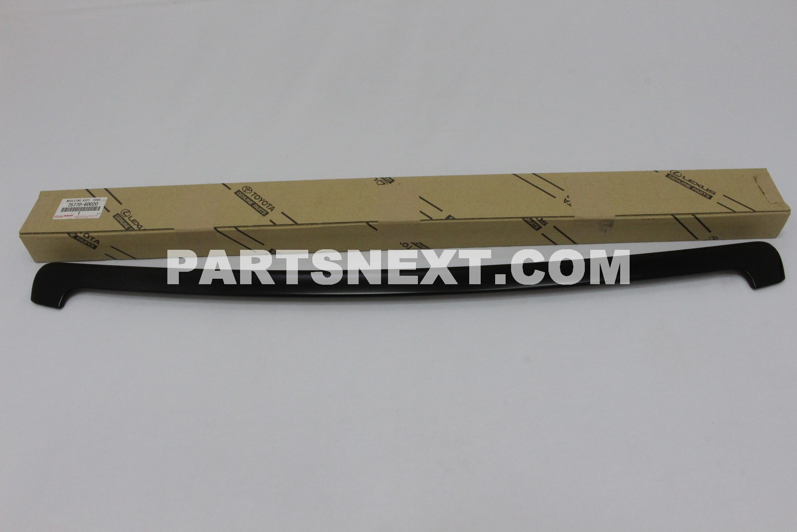 Toyota :: 75770-60020 MOULDING ASSY, HOOD, FRONT