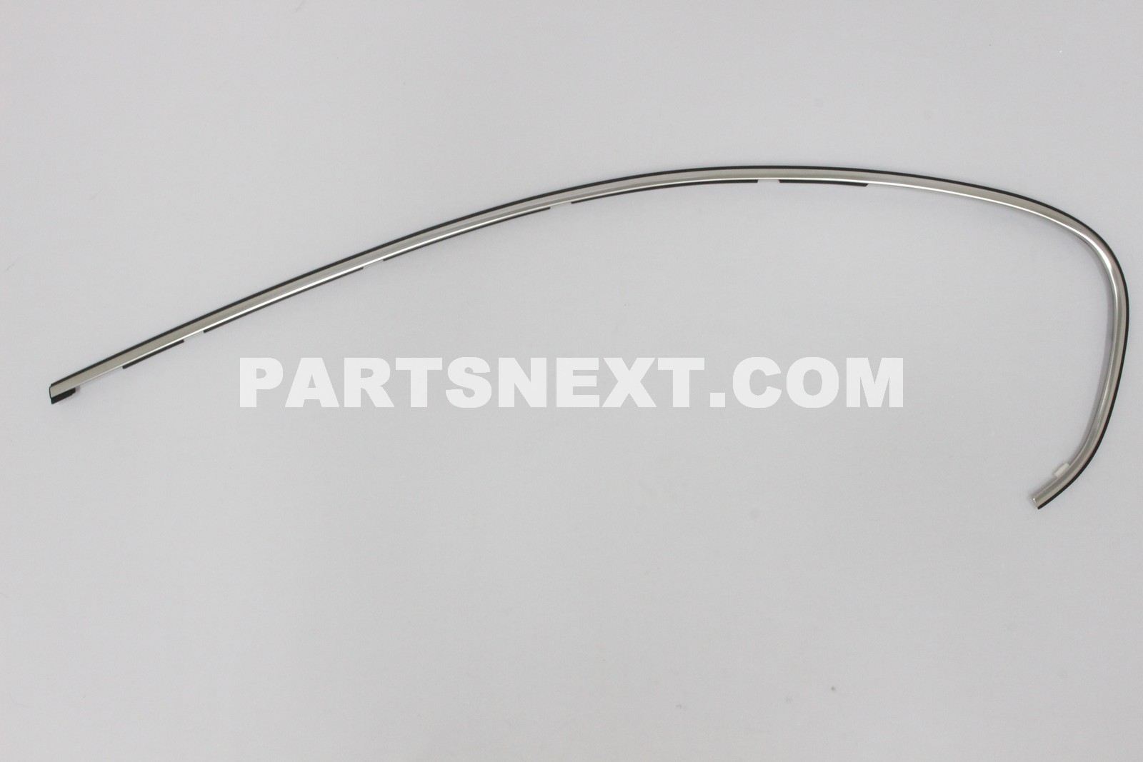 Nissan :: 82283-2Y000 MOULDING