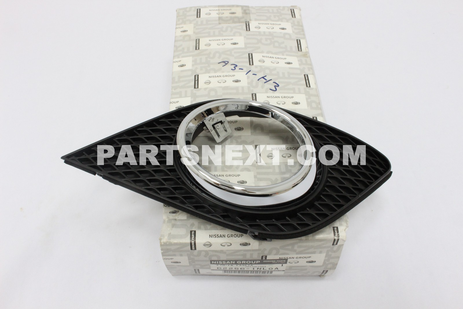 Nissan :: 62256-1NL0A FINISHER-FRONT BUMPER FASCIA,RH