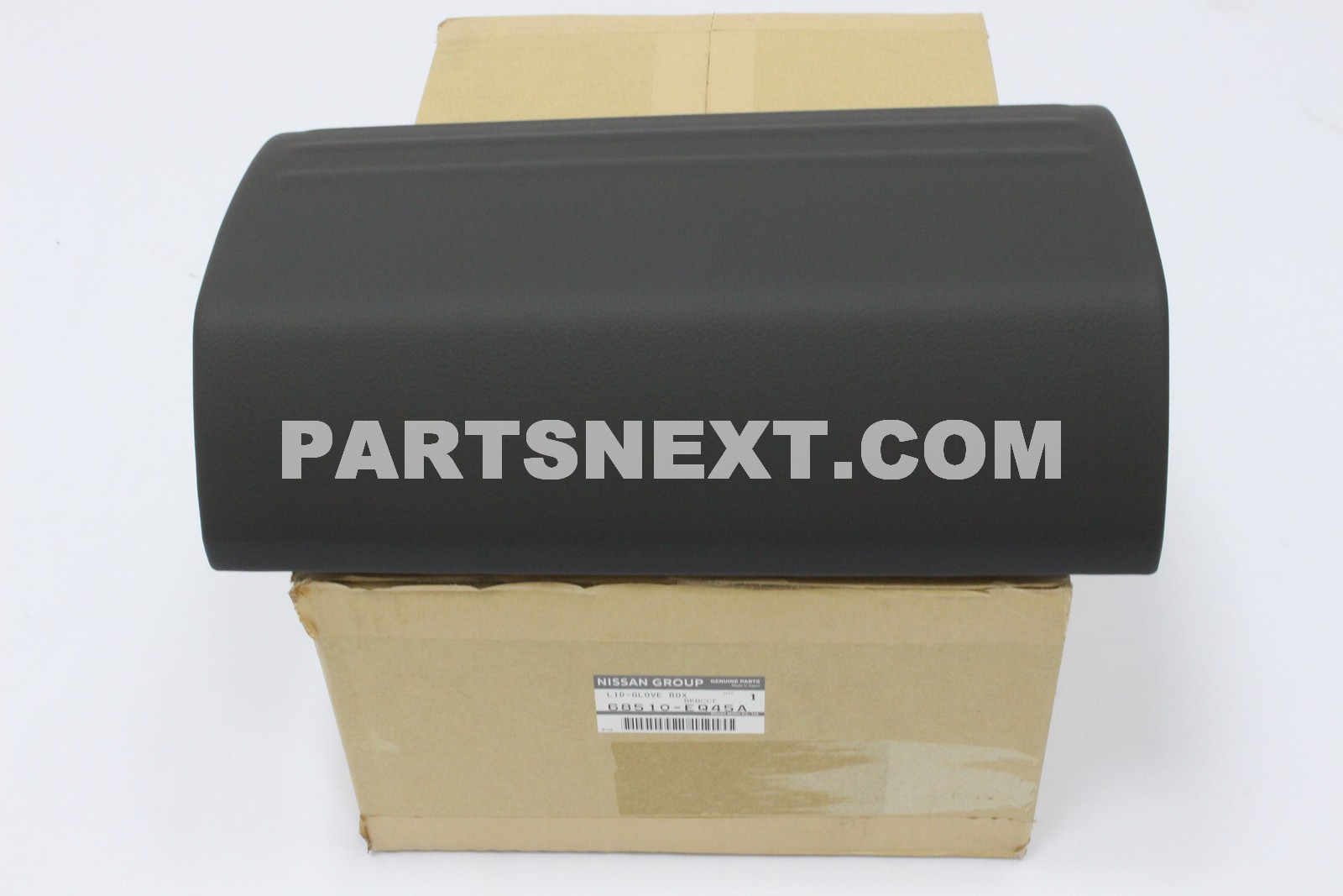 Nissan :: 68510-EQ45A LID-GLOVE BOX