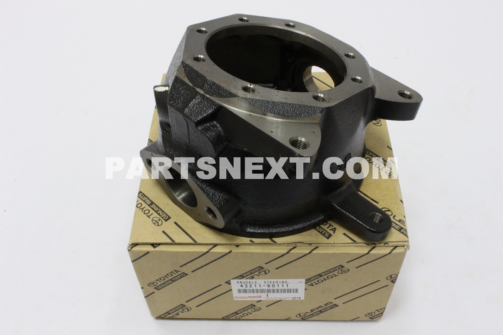 Toyota :: 43211-60111 KNUCKLE, STEERING, RH