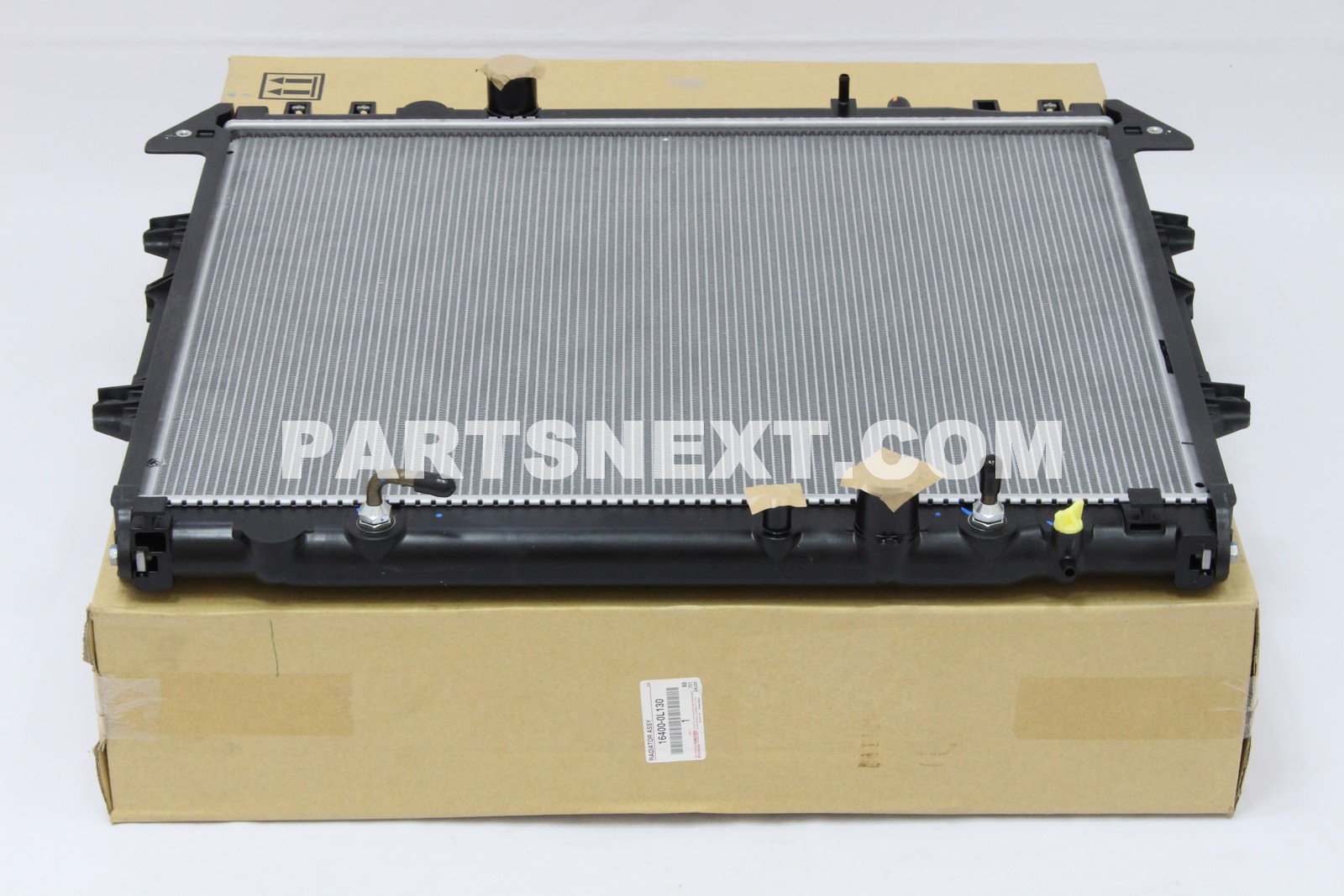 Toyota :: 16400-0L130 RADIATOR ASSY