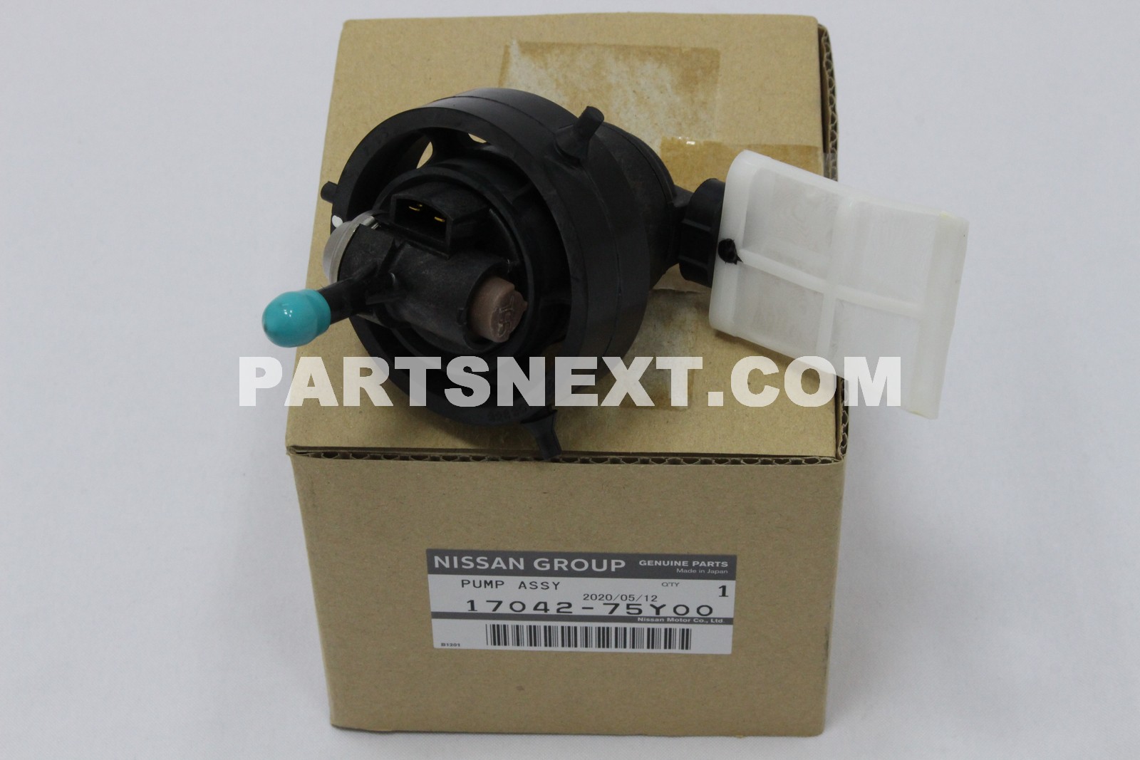 Nissan :: 17042-75Y00 PUMP-FUEL