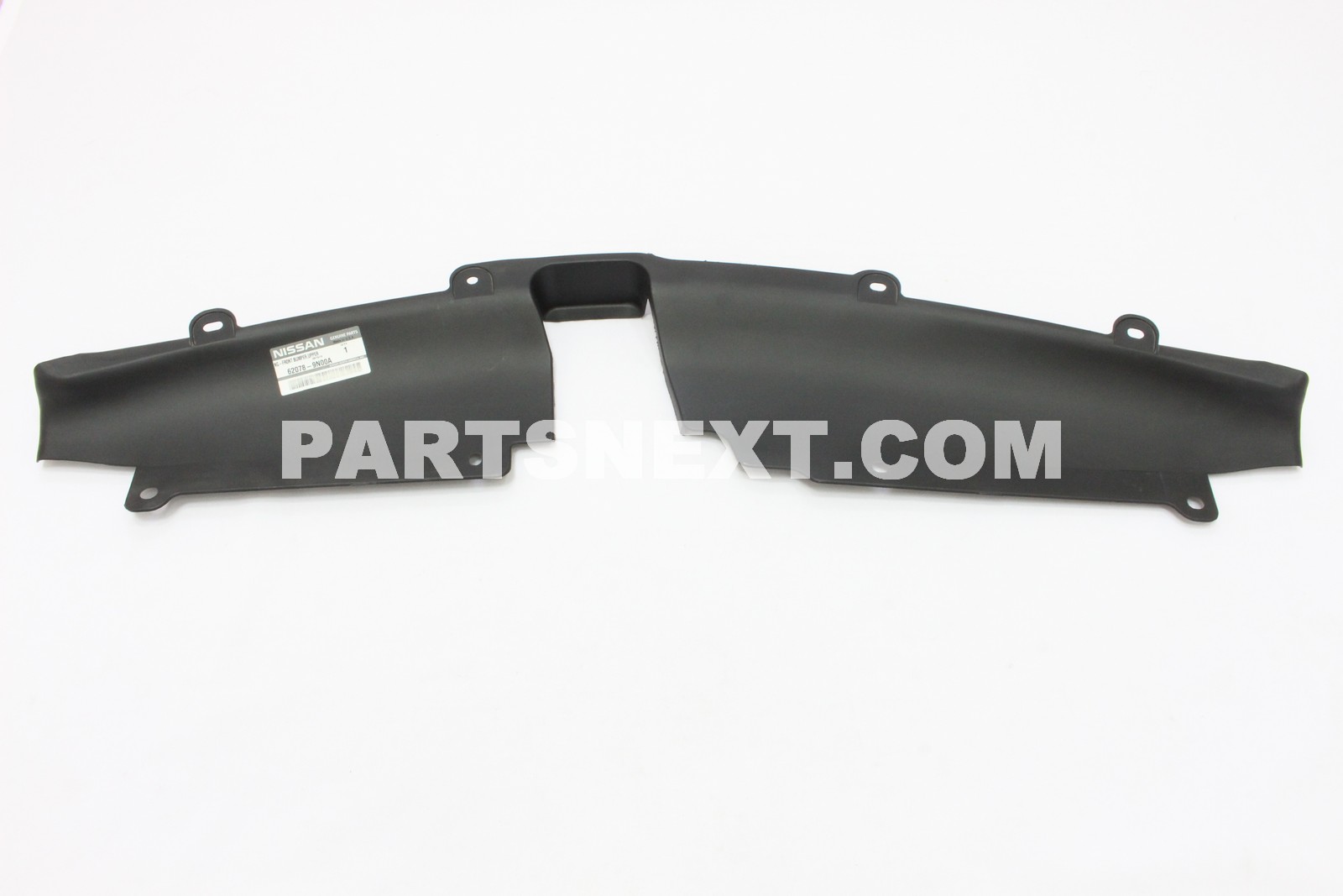 Nissan :: 62078-9N00A MOULDING-FRONT BUMPER,UPPER