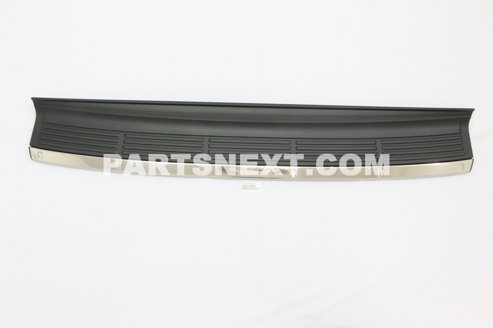 Toyota :: 52302-60040 STEP SUB-ASSY, REAR BUMPER