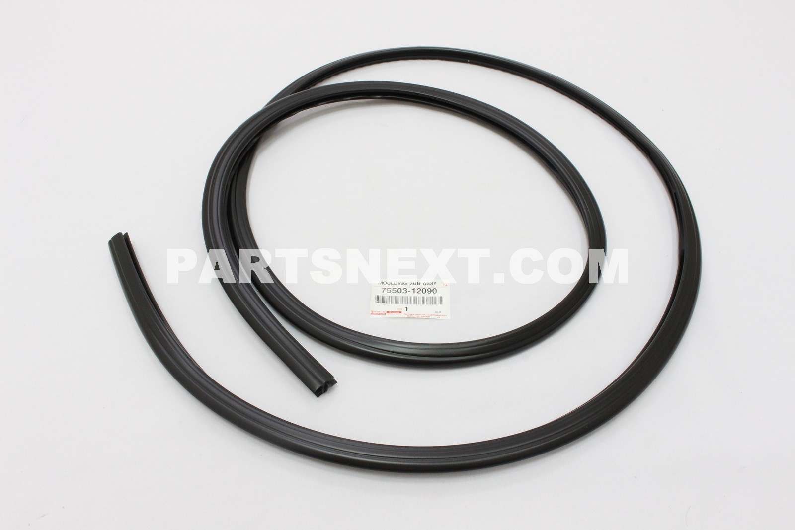 Toyota :: 75503-12090 MOULDING, WINDSHIELD, OUTER UPPER