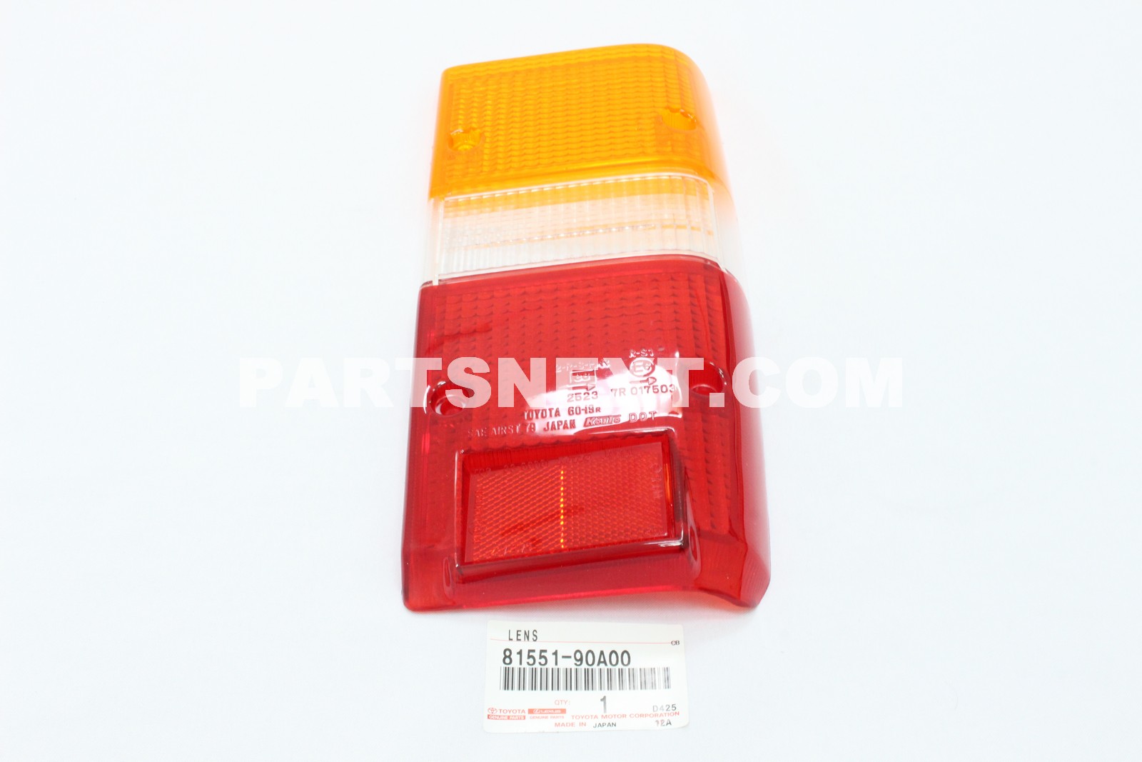 Toyota :: 81551-90A00 LENS, REAR COMBINATION LAMP, RH