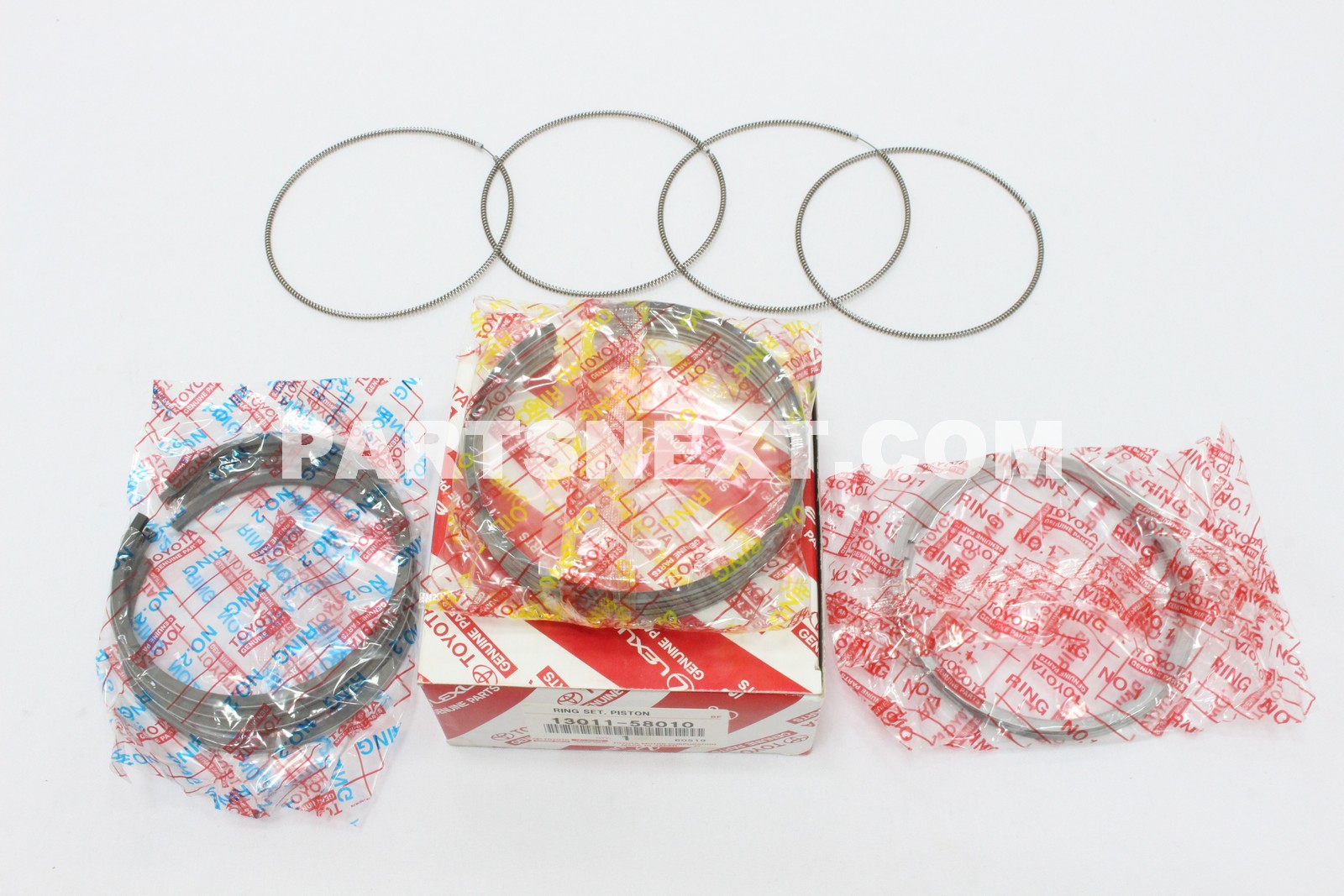 Toyota :: 13011-58010 RING SET, PISTON