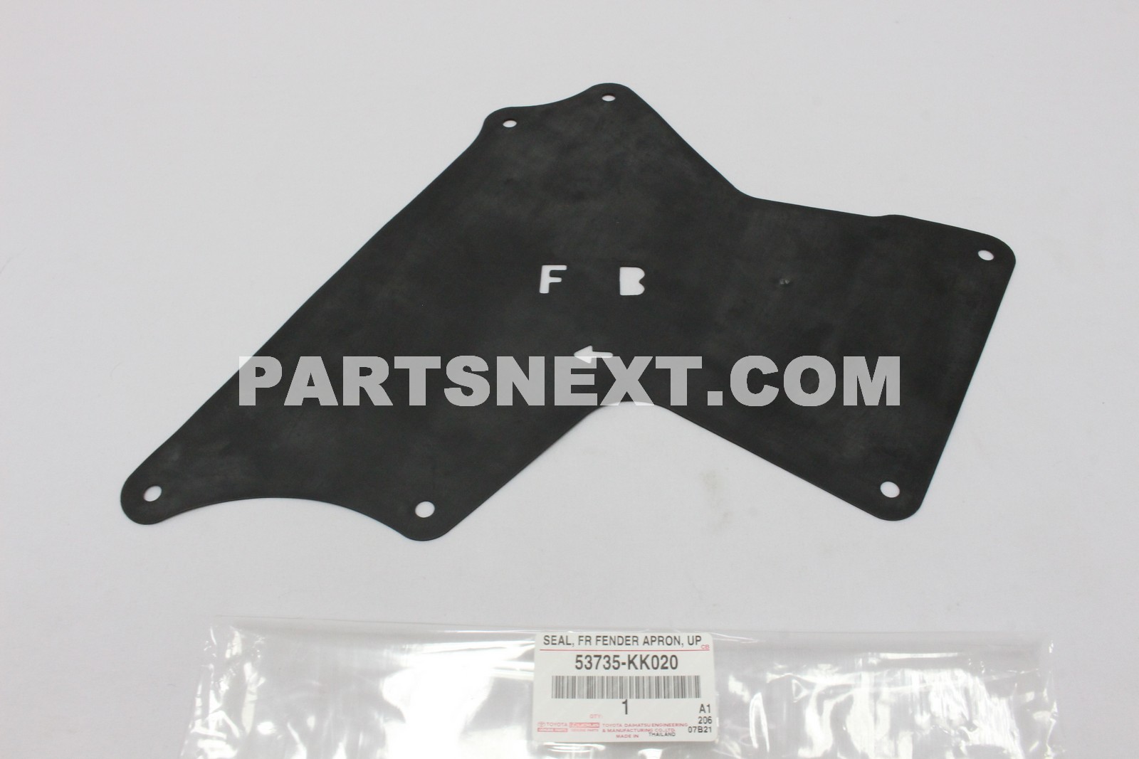 Toyota :: 53735-KK020 SEAL FR FENDER APRO