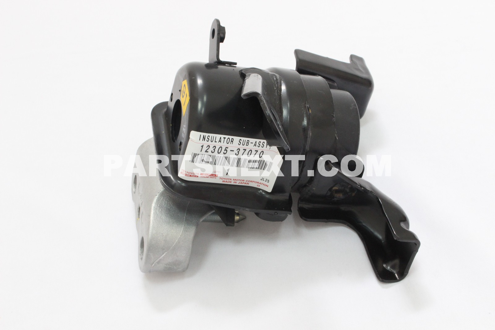 Toyota :: 12305-37070 INSULATOR SUB-ASSY, ENGINE MOUNTING, RH