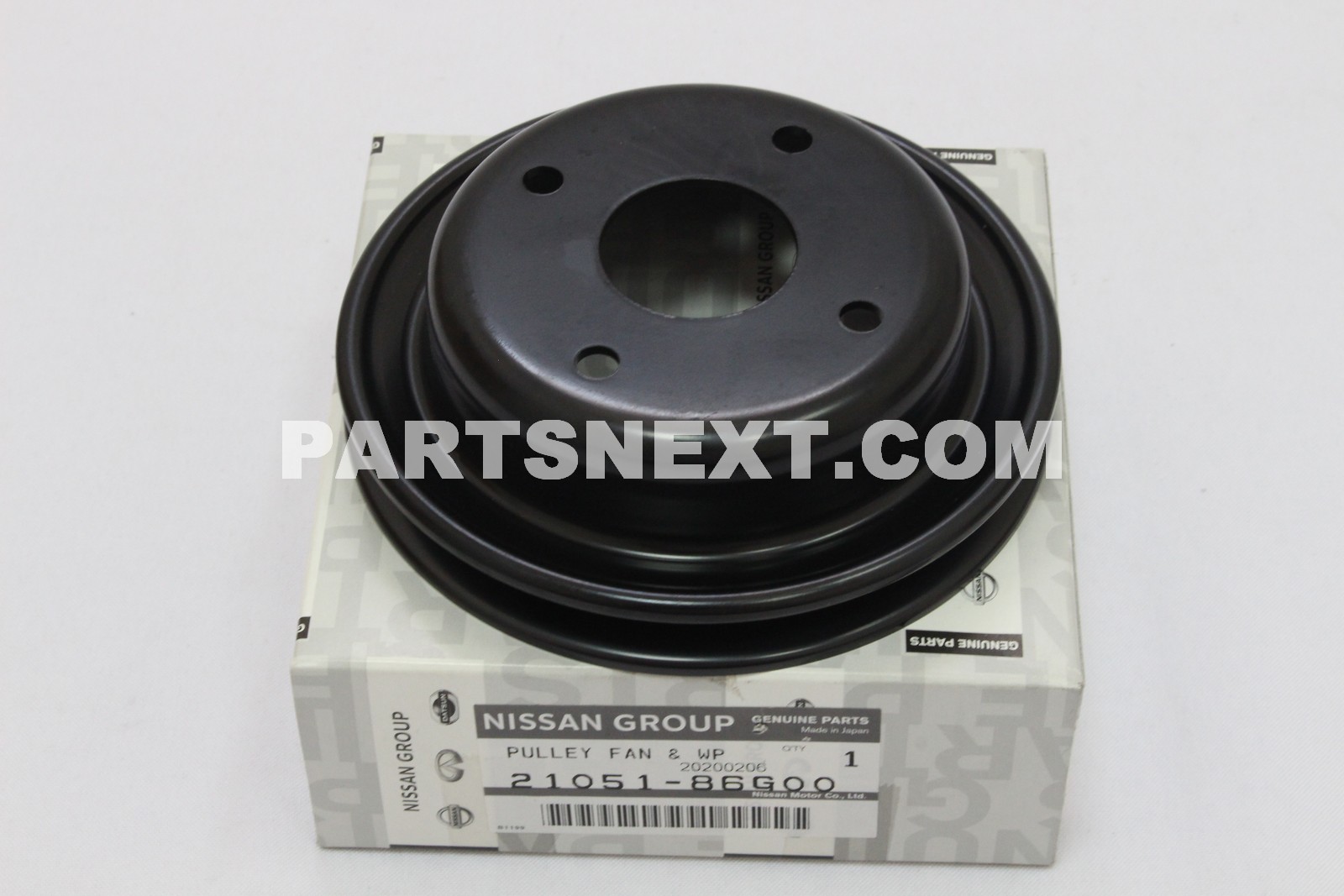 Nissan :: 21051-86G00 PULLEY-FAN & WATER PUMP