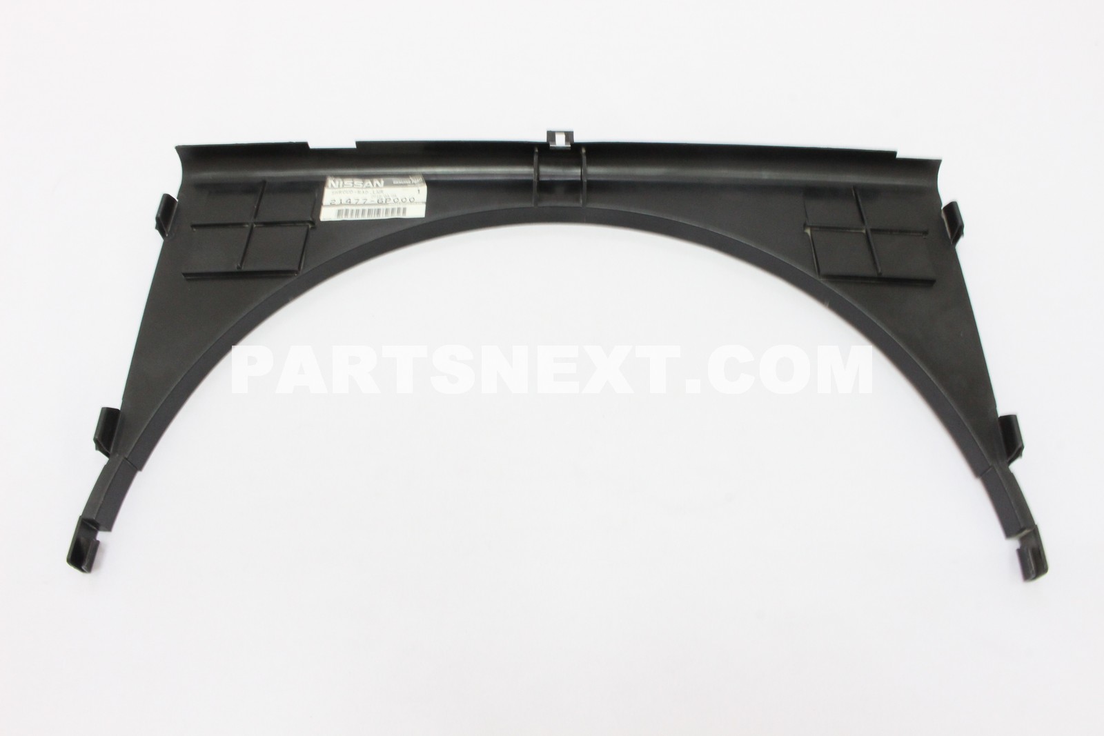 Nissan :: 21477-6P000 SHROUD-RADIATOR,LOWER