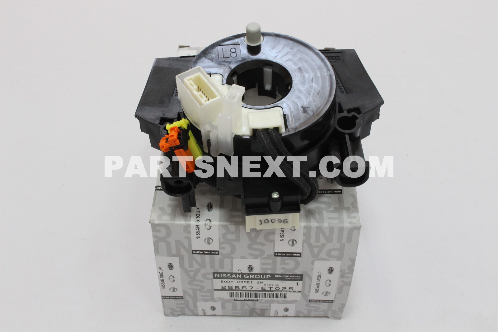 Nissan :: 25567-ET025 BODY-COMBINATION SWITCH