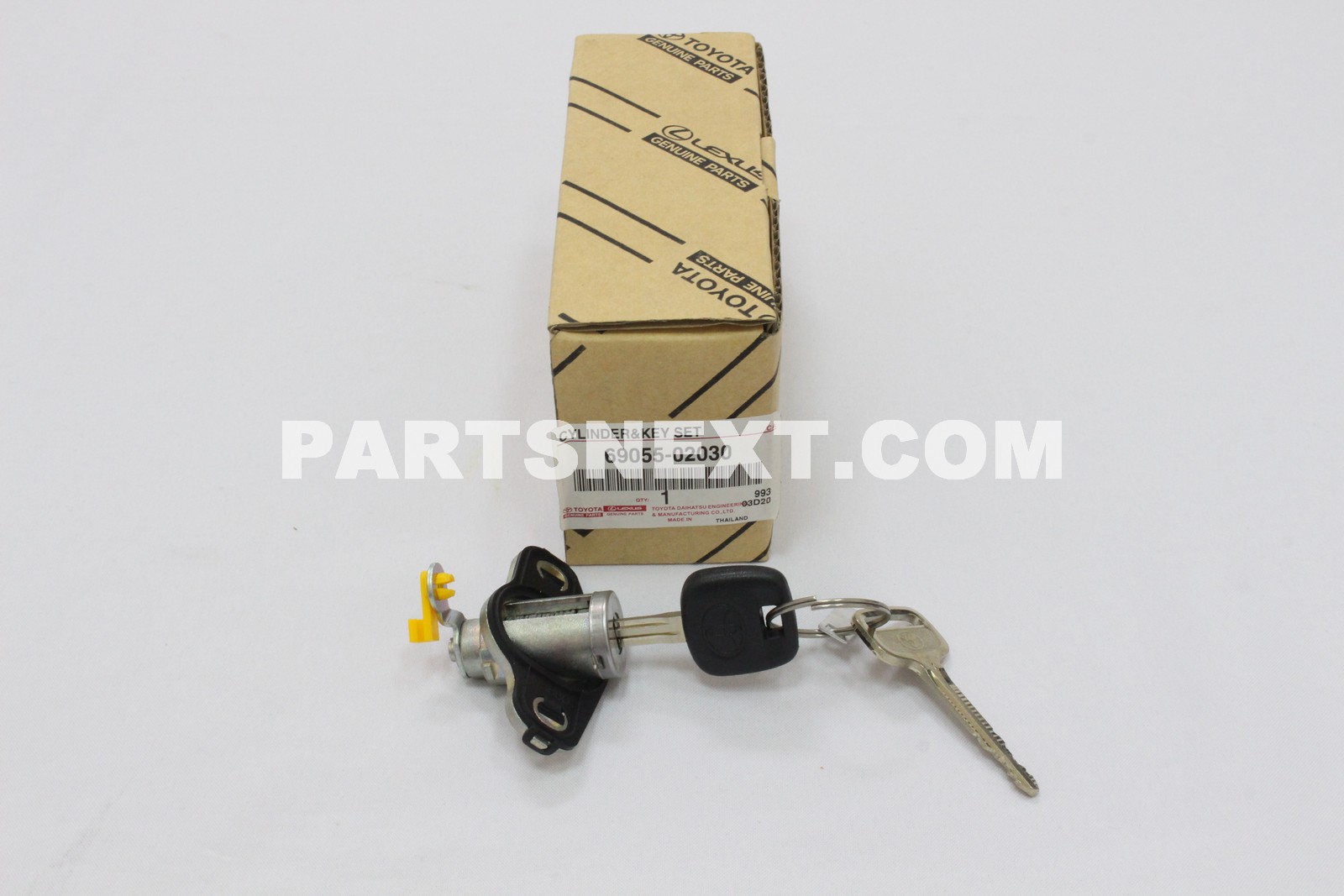 Toyota :: 69055-02030 CYLINDER & KEY SET, LUGGAGE COMPARTMENT LOCK
