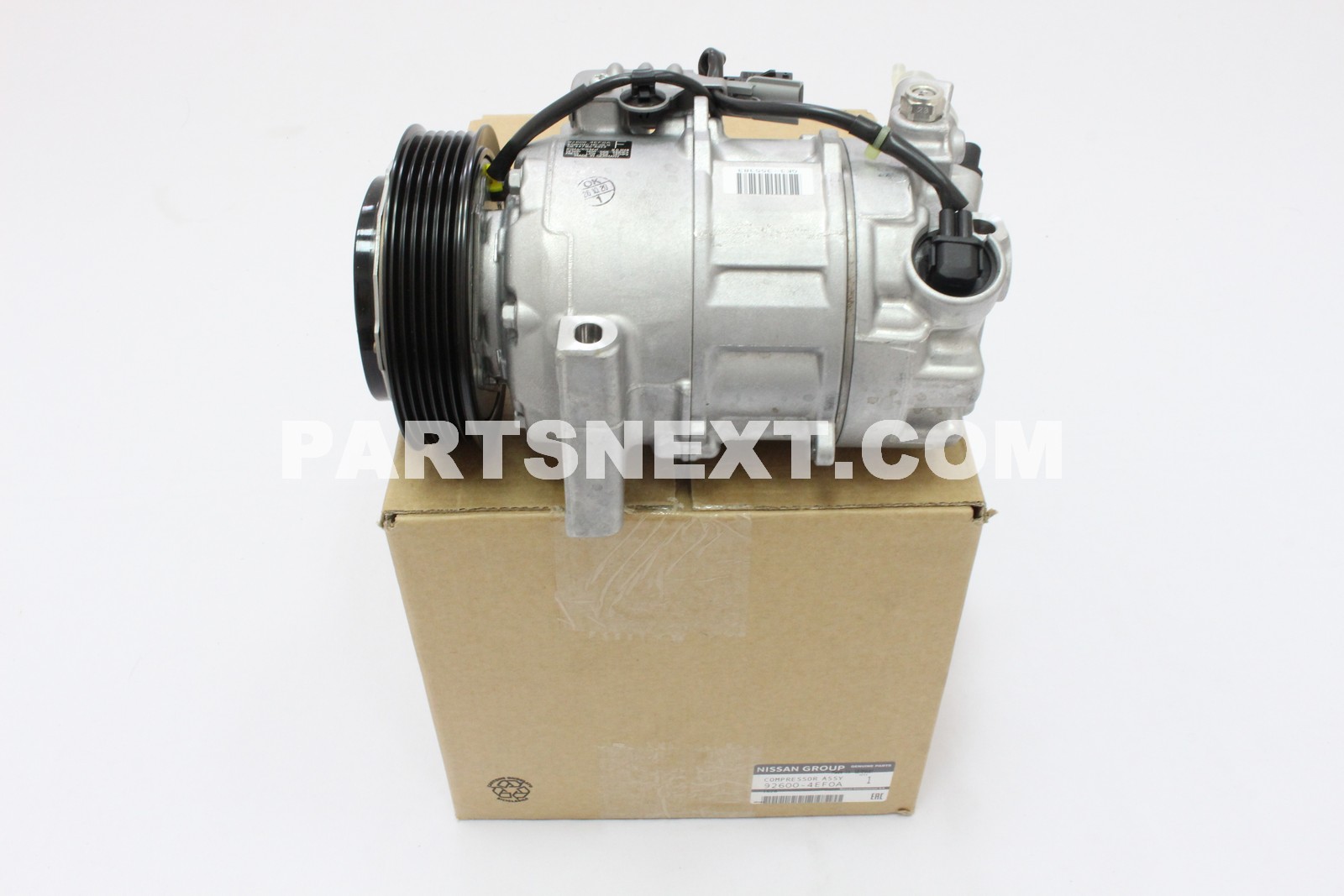 Nissan :: 92600-4EF0A COMPRESSOR ASSY