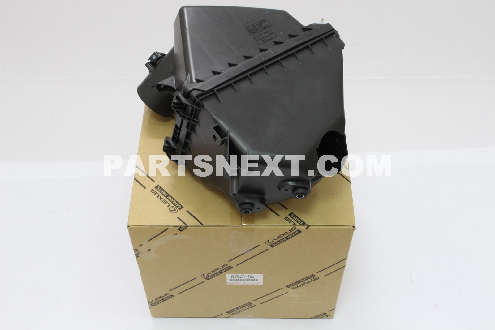 Toyota :: 17700-36260 CLEANER ASSY, AIR