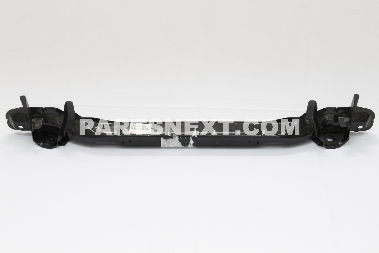 Toyota :: 57104-89109 MEMBER SUB-ASSY, FRONT CROSS