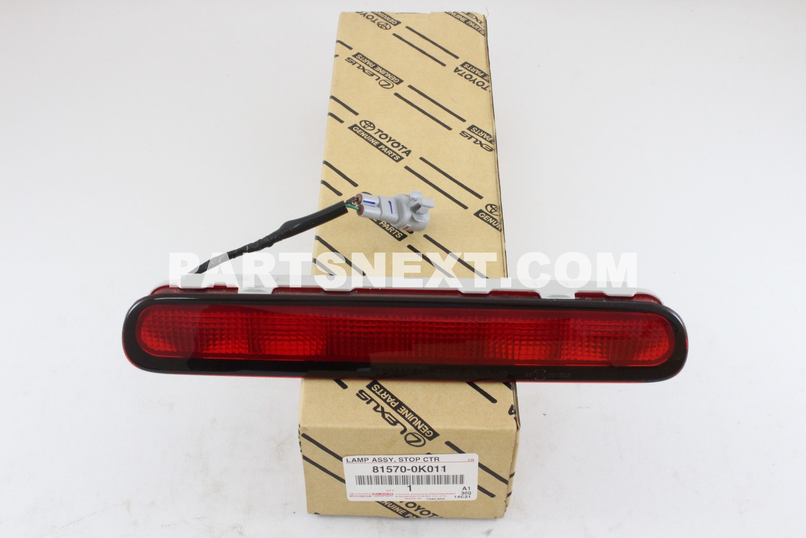 Toyota :: 81570-0K011 LAMP ASSY, CENTER STOP