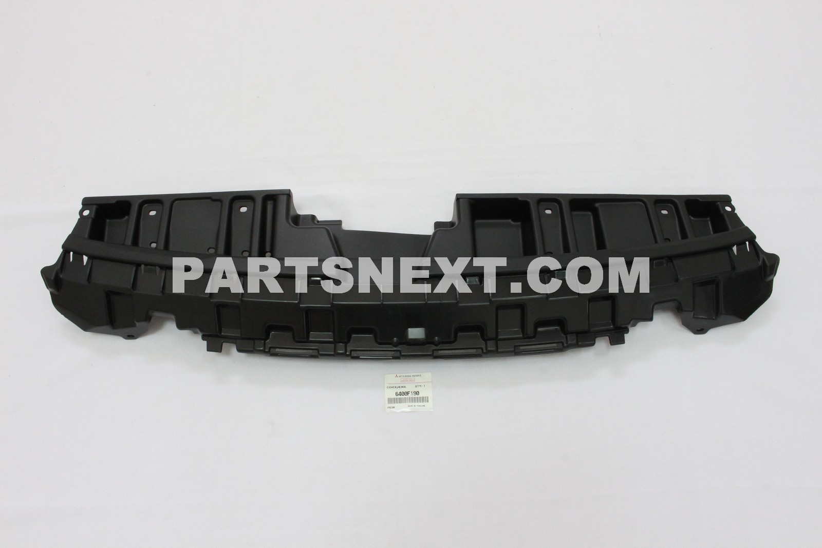 Mitsubishi :: 6400F190 COVER,HEADLAMP SUPT