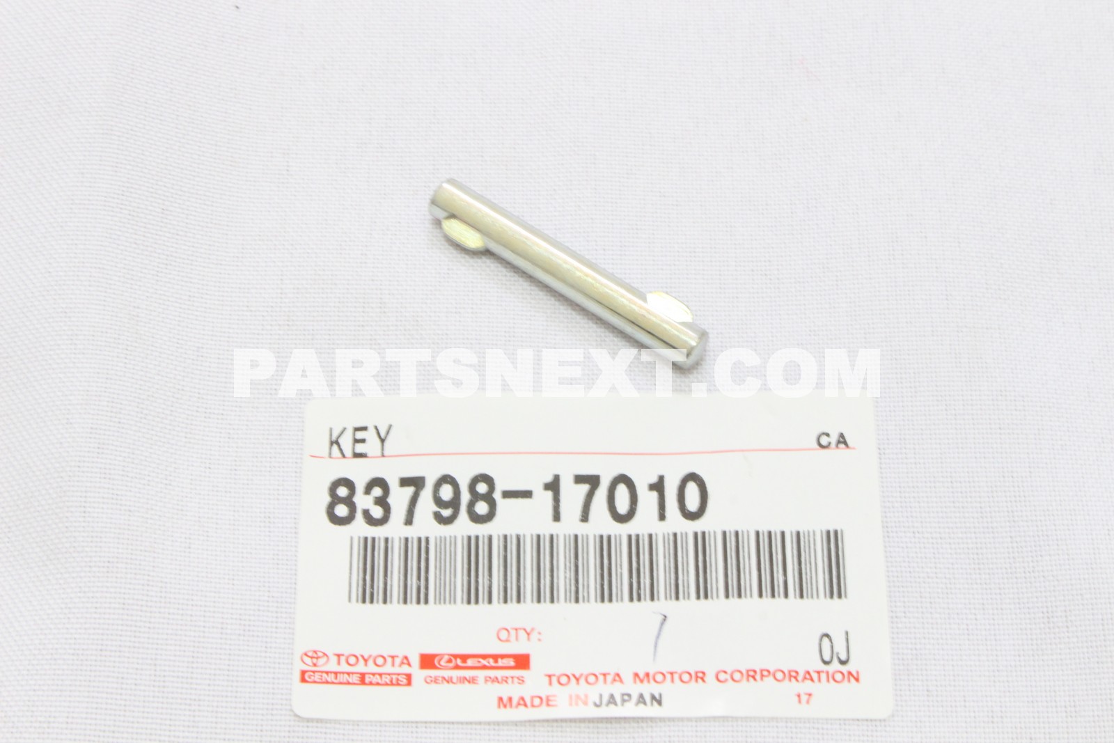 Toyota :: 83798-17010 KEY, SPEEDOMETER CABLE ADAPTER