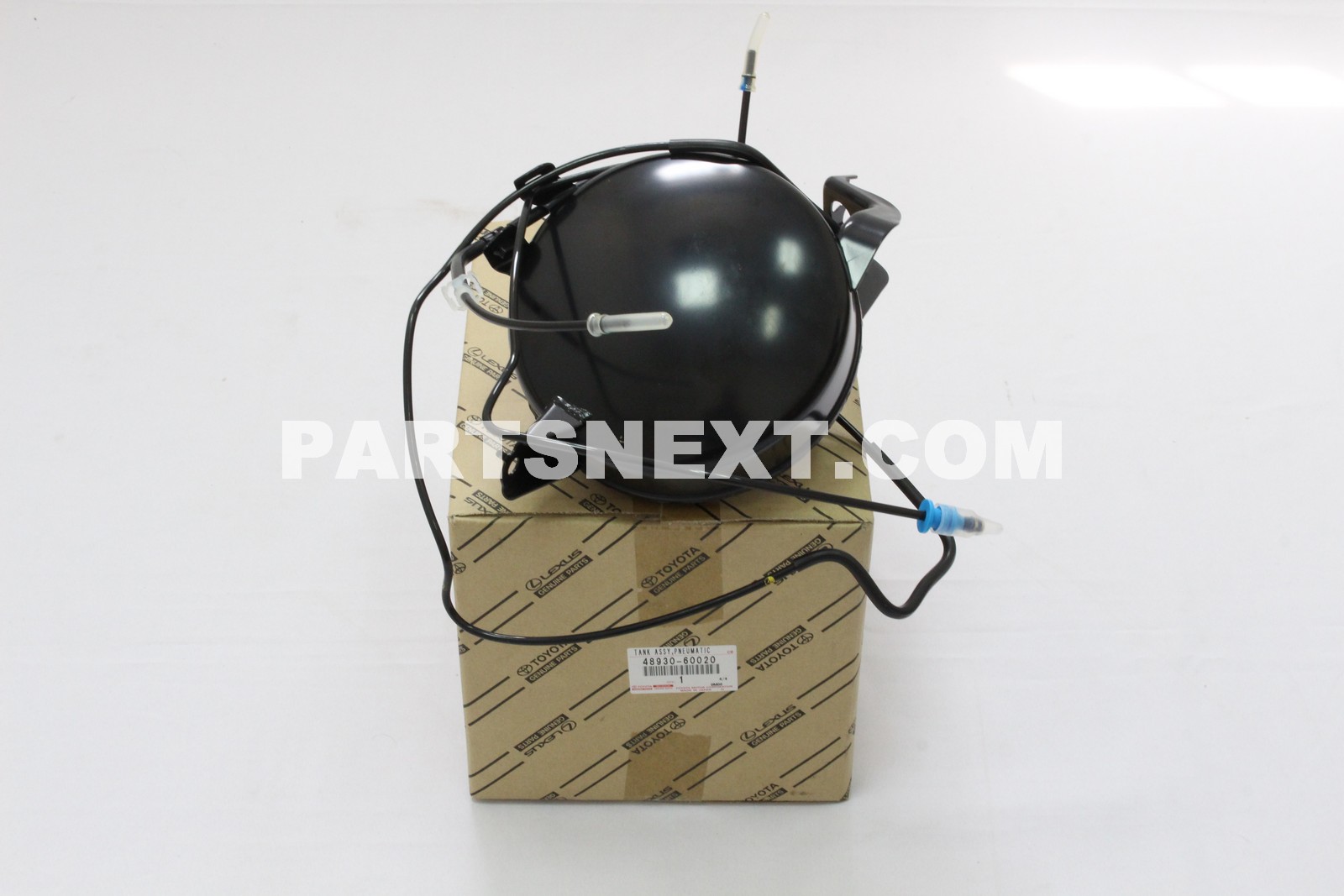 Toyota :: 48930-60020 RESERVOIR ASSY, HEIGHT CONTROL