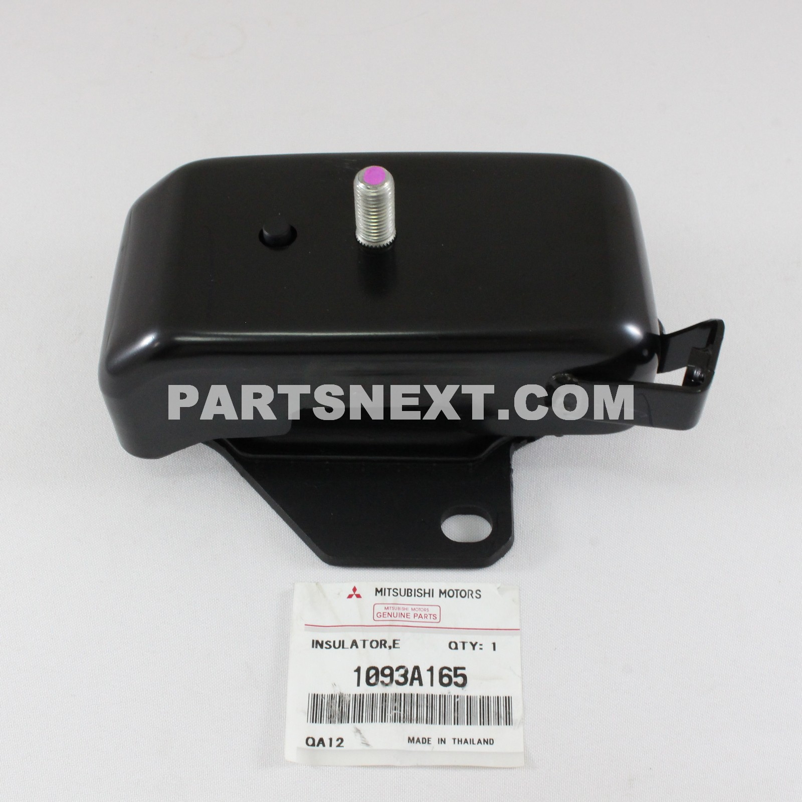Mitsubishi :: 1093A165 INSULATOR,ENG MOUNTI