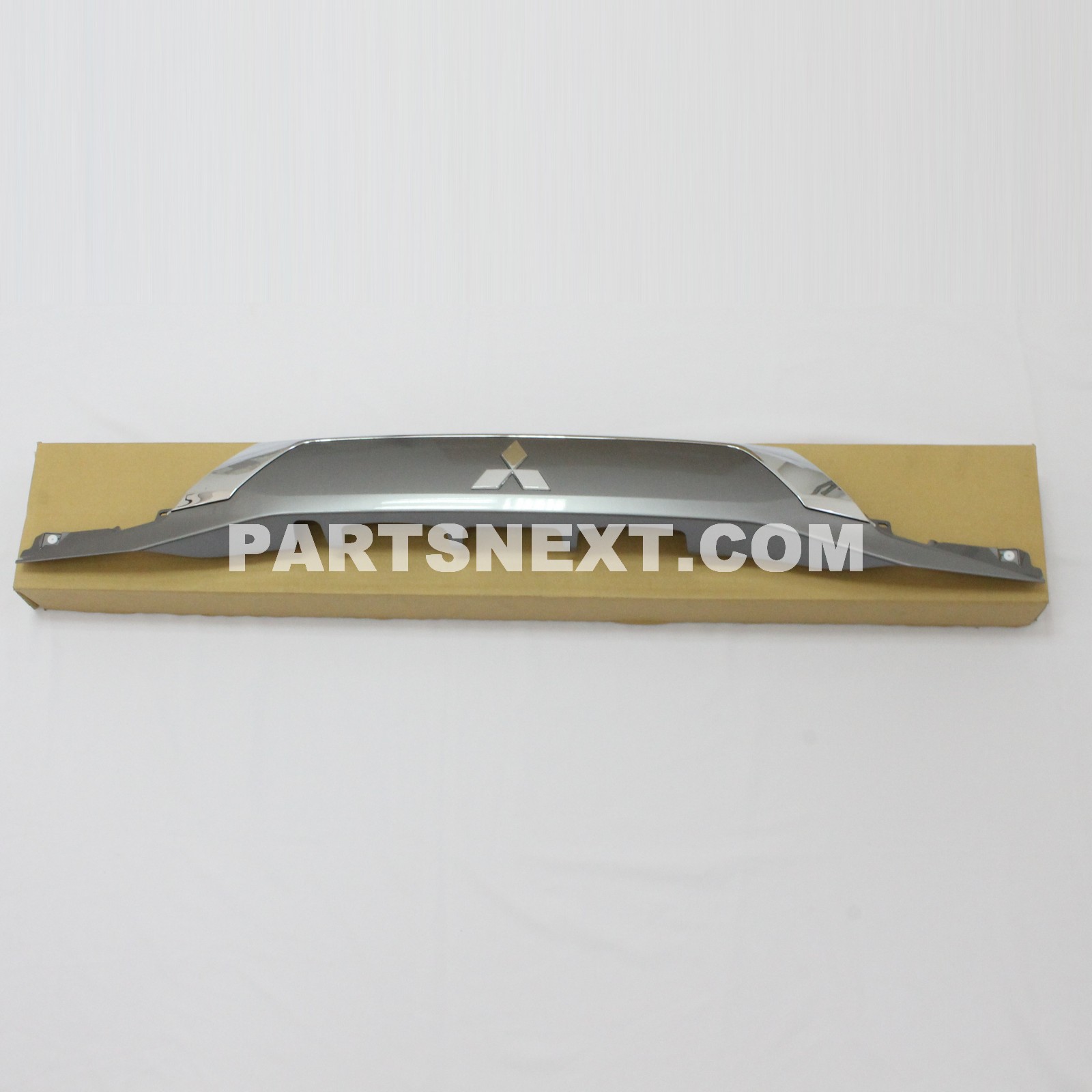Mitsubishi :: 5817A265HB GARNISH,TAILGATE